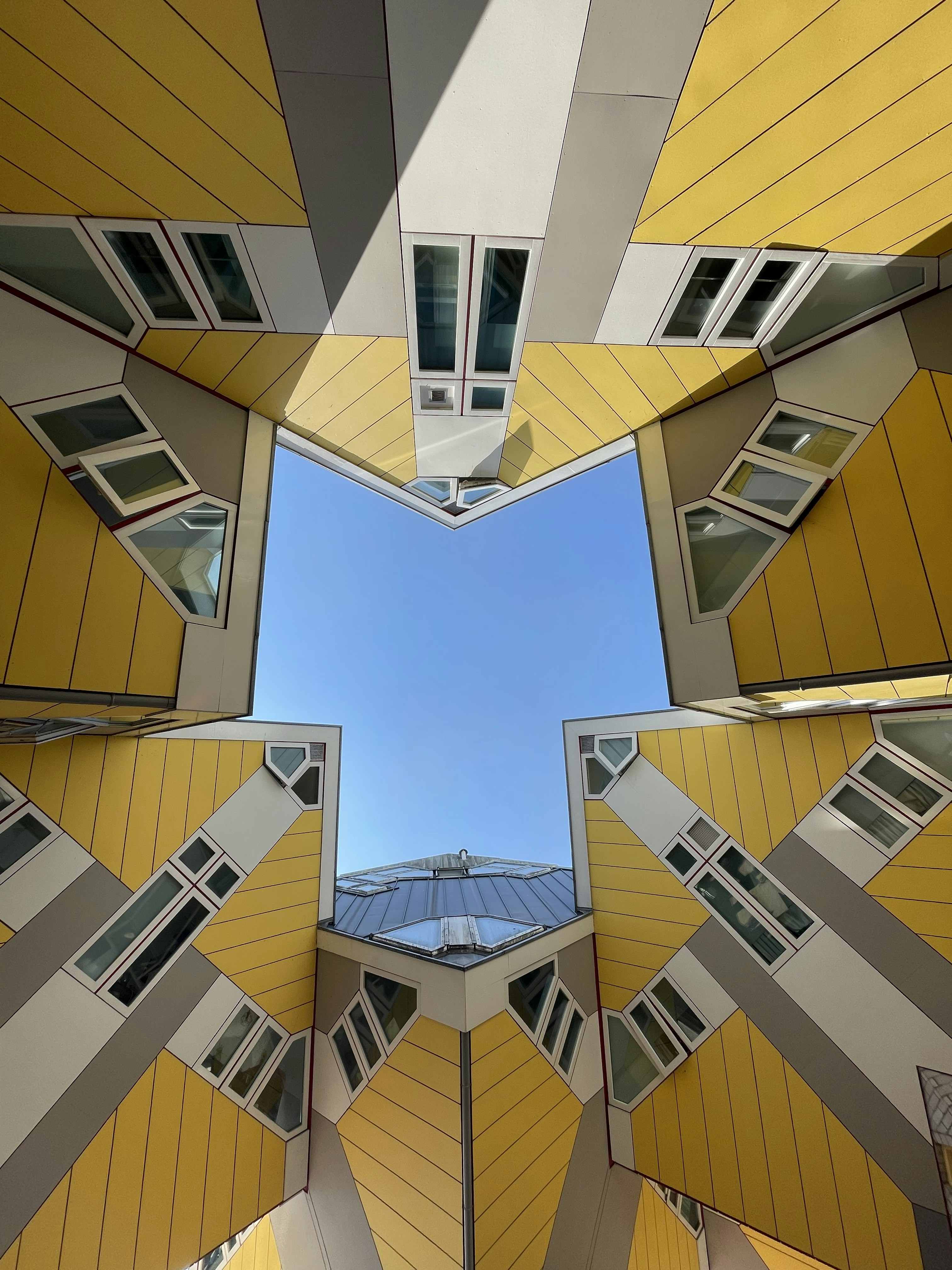 Azure Heart in a Golden Atrium