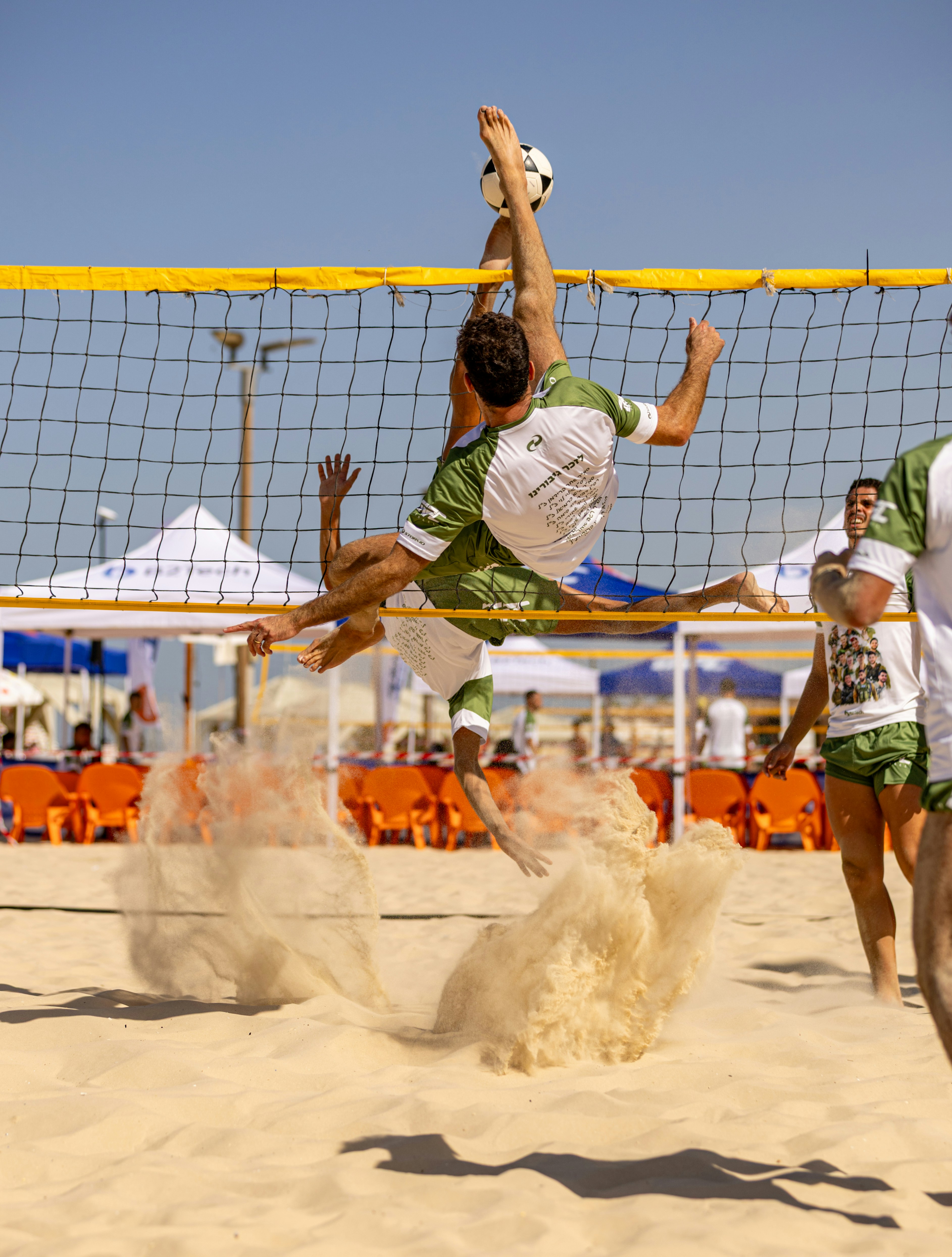 Aerial Acrobatics on the Sand