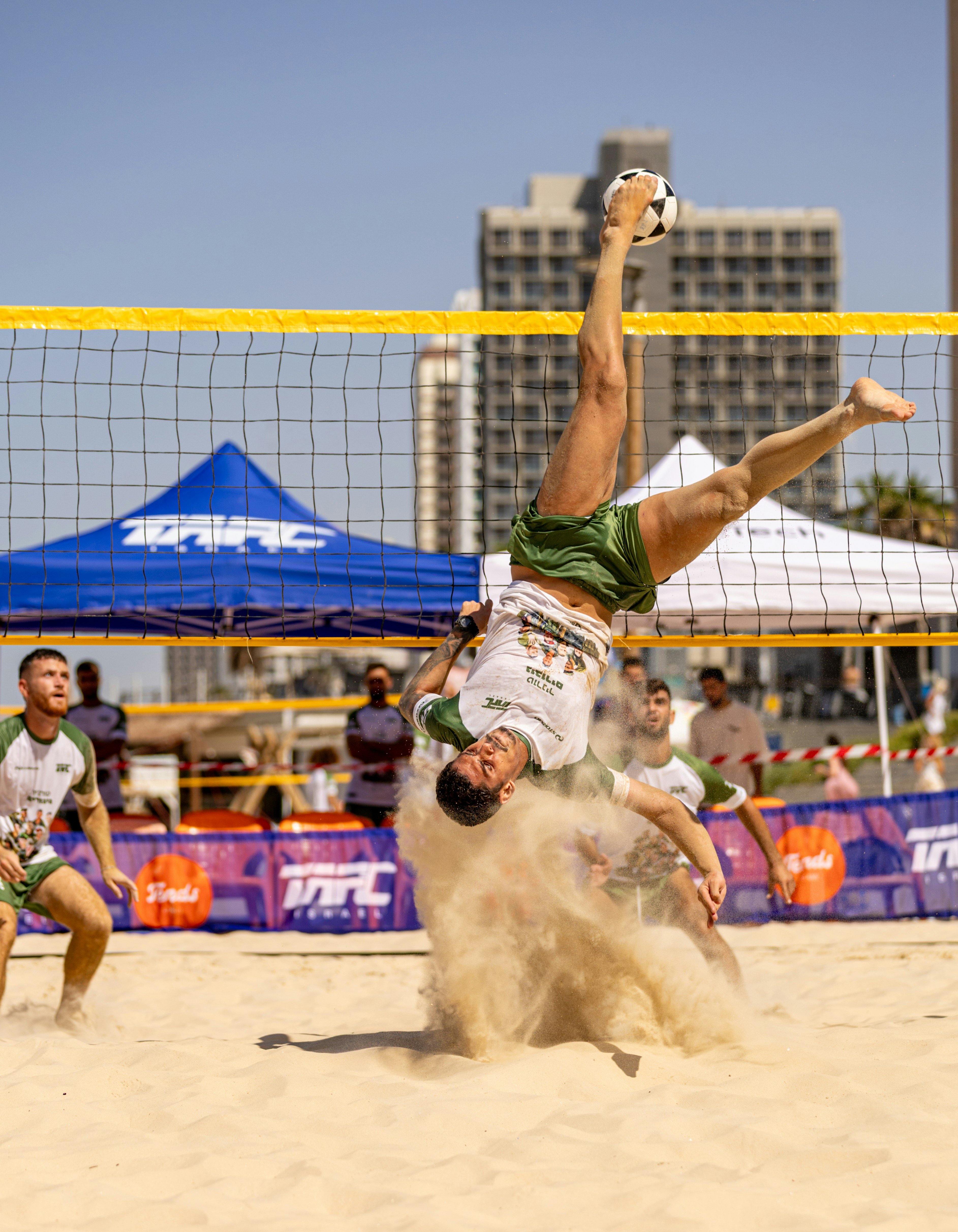 Aerial Acrobatics on the Sand