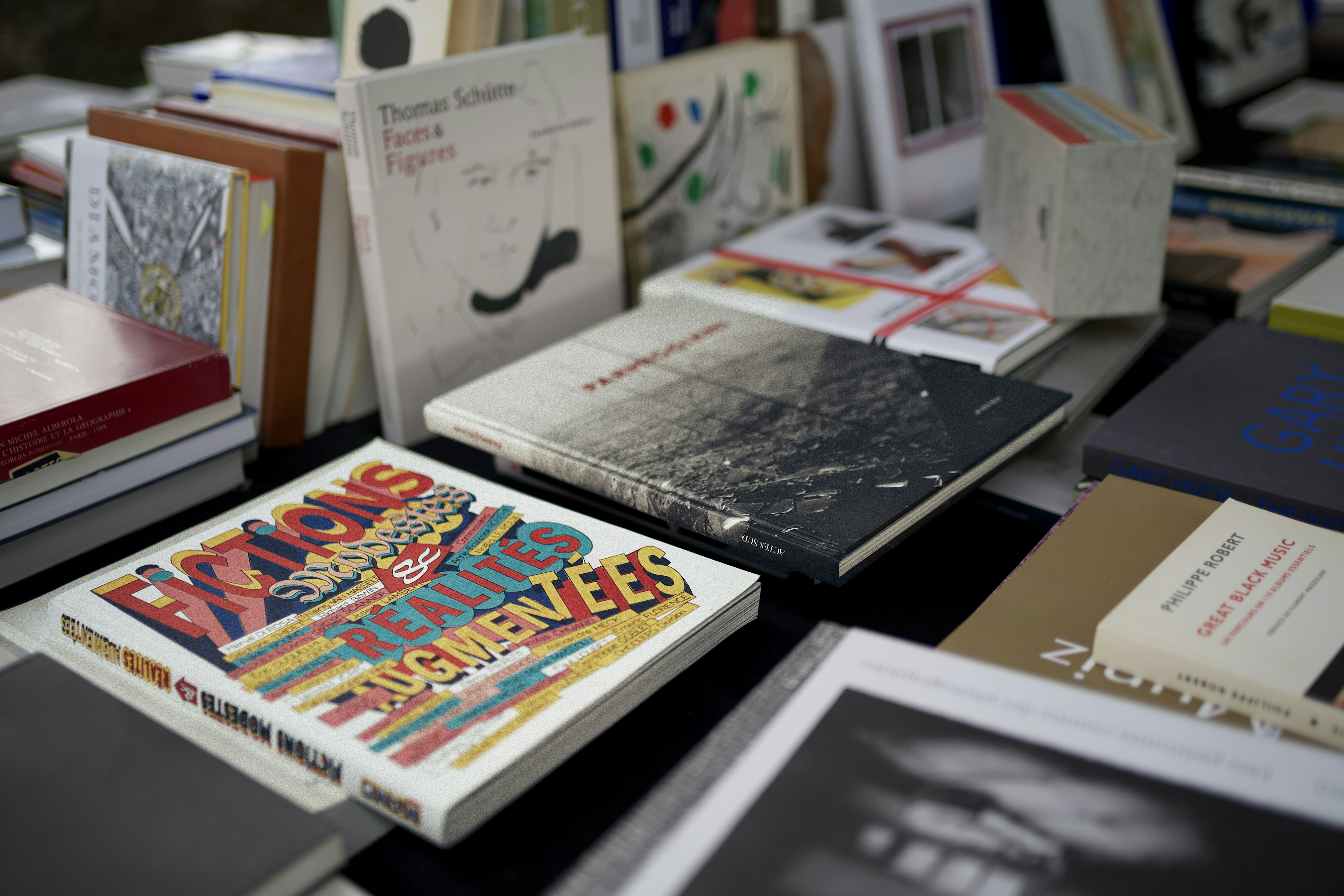 A Tapestry of Knowledge: The Art of Book Display