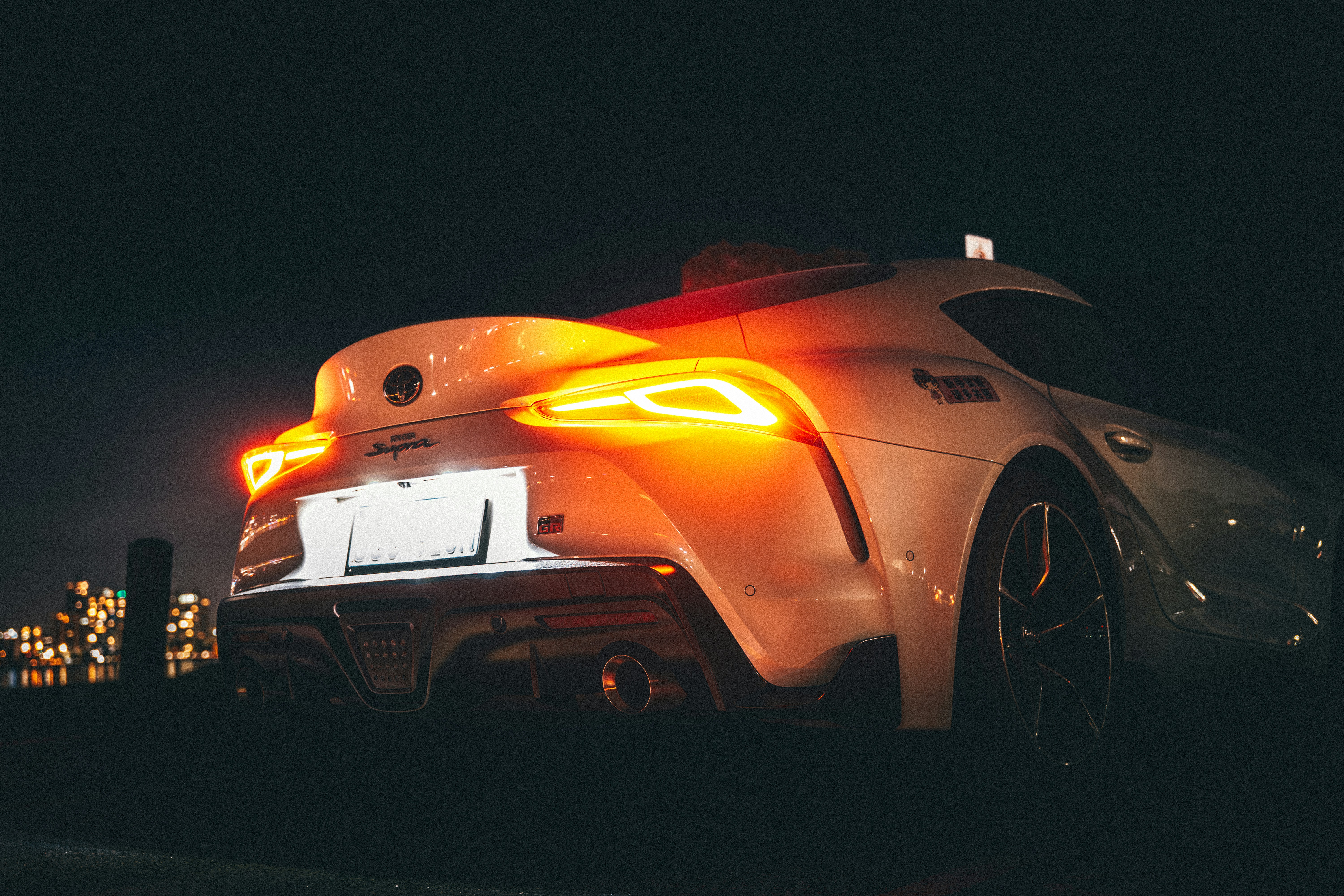 Urban Elegance: A Nighttime Encounter