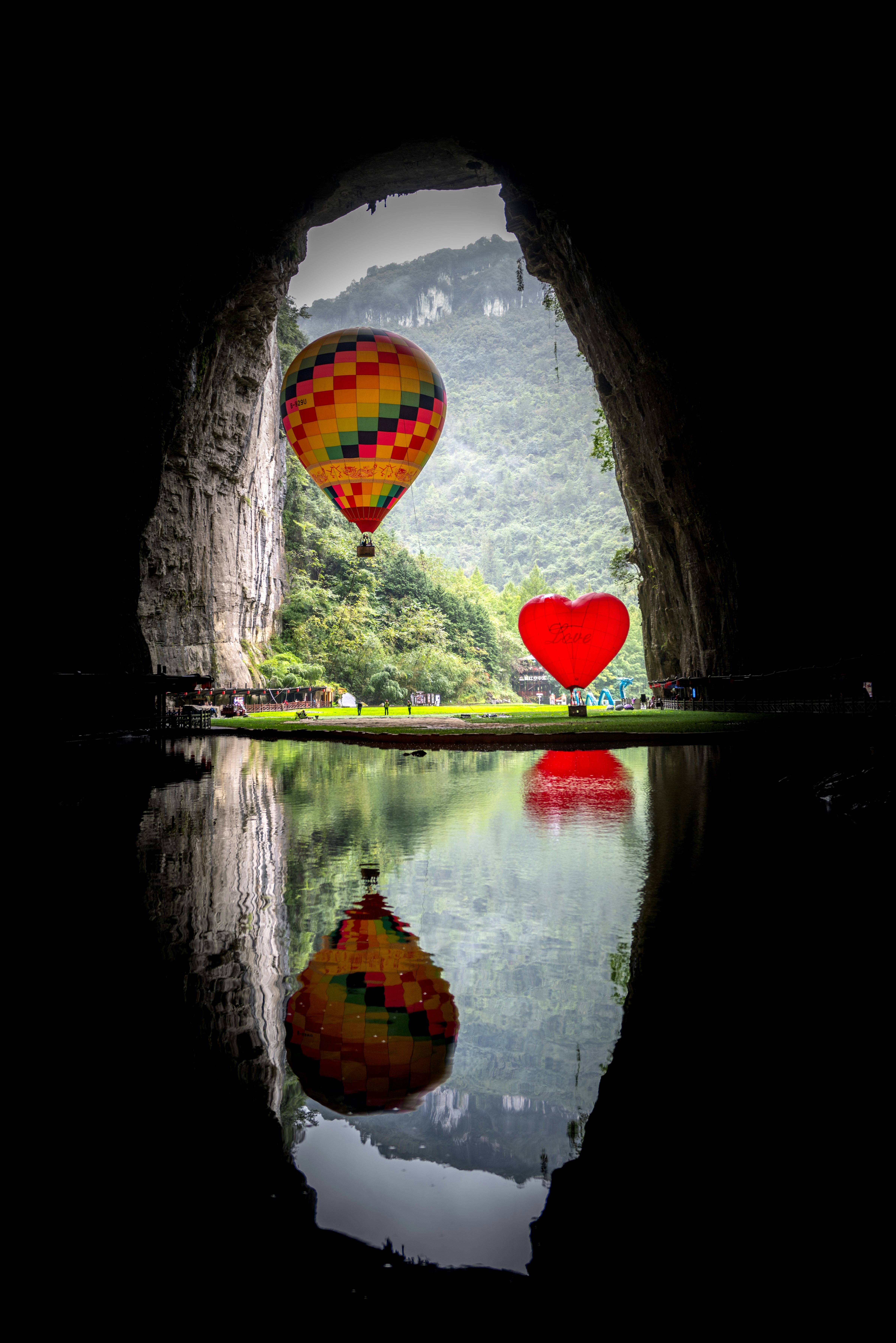 Floating Hearts in a Cavernous Embrace