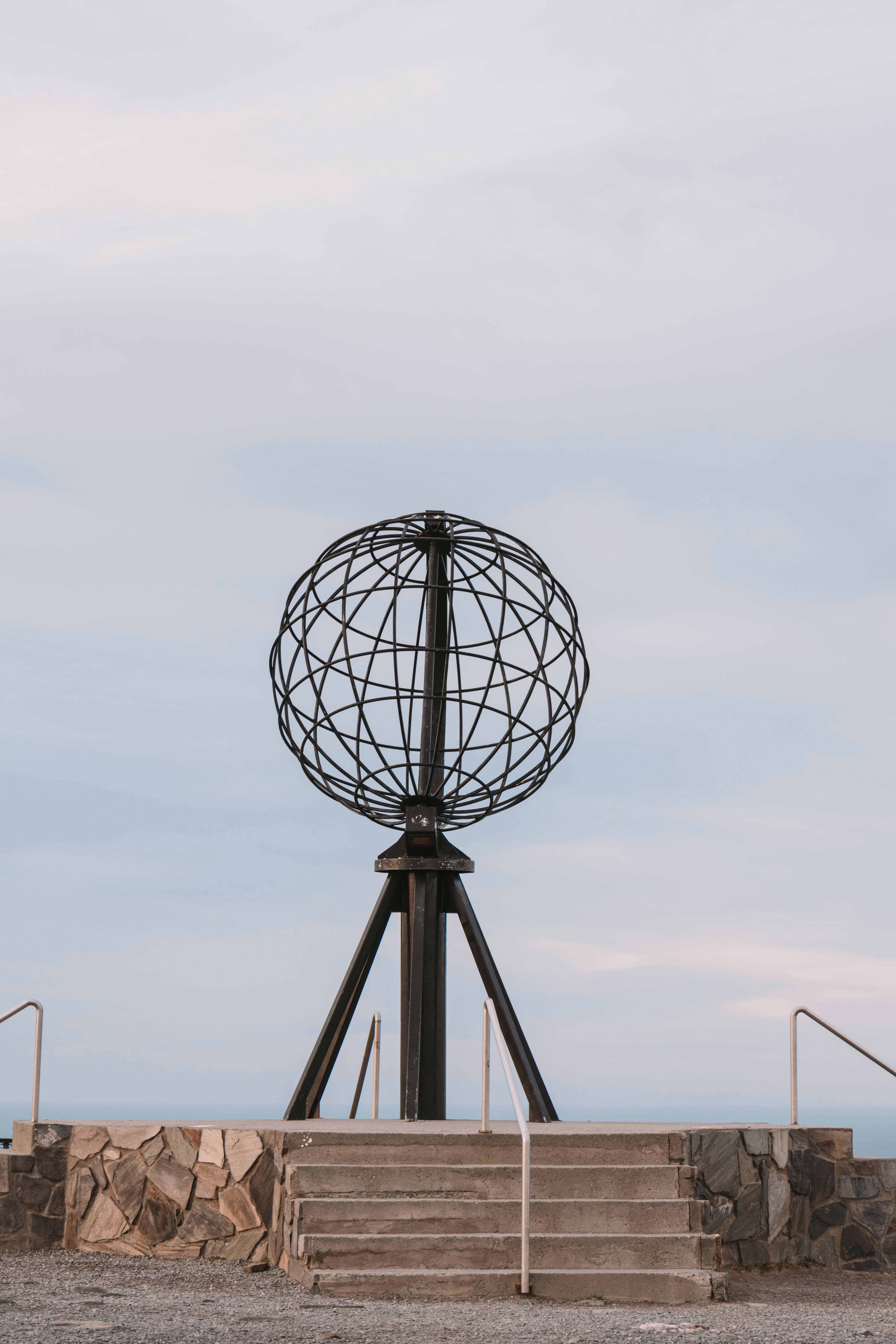 The Sphere of Horizons
