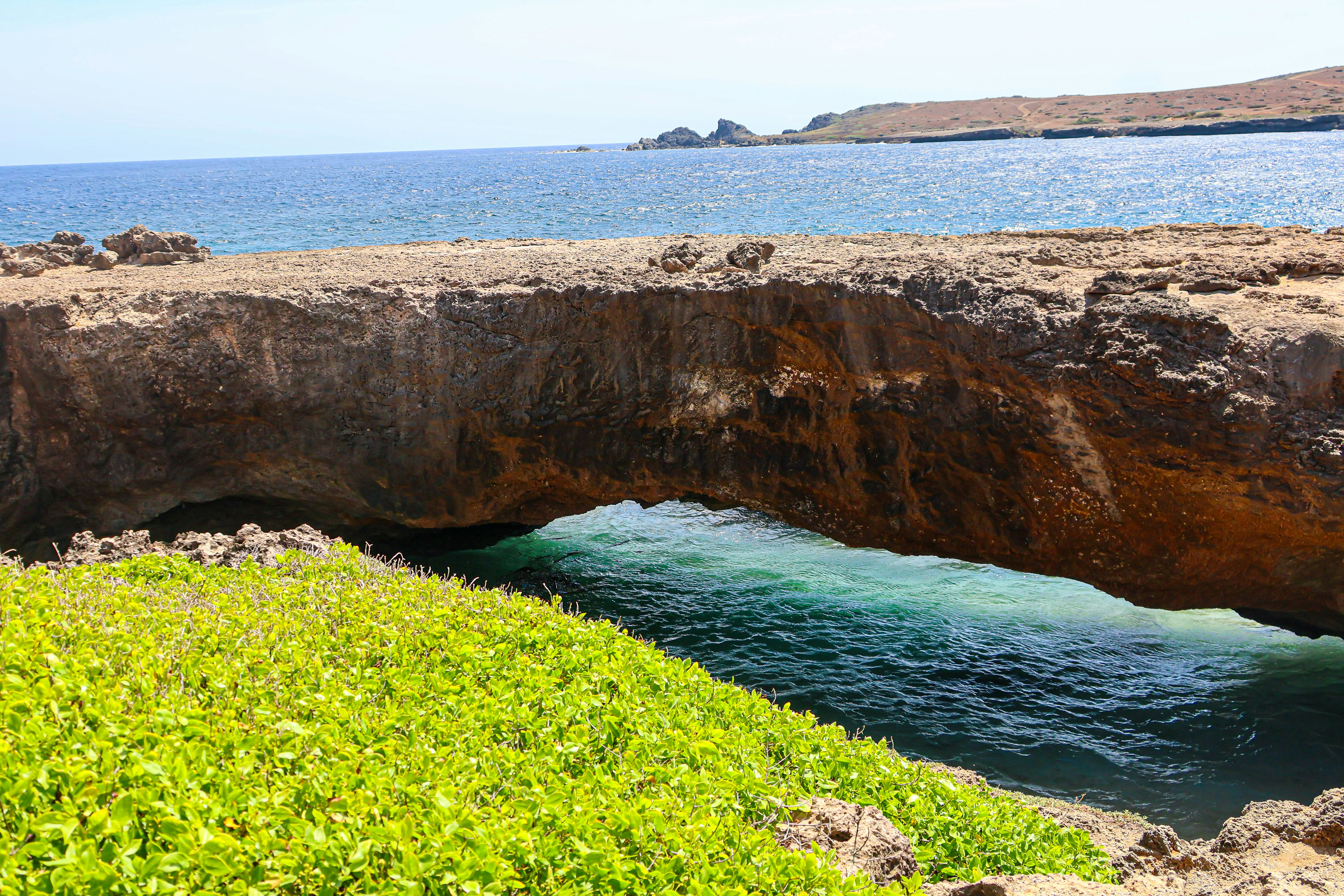 Nature's Arch: A Gateway to Tranquility