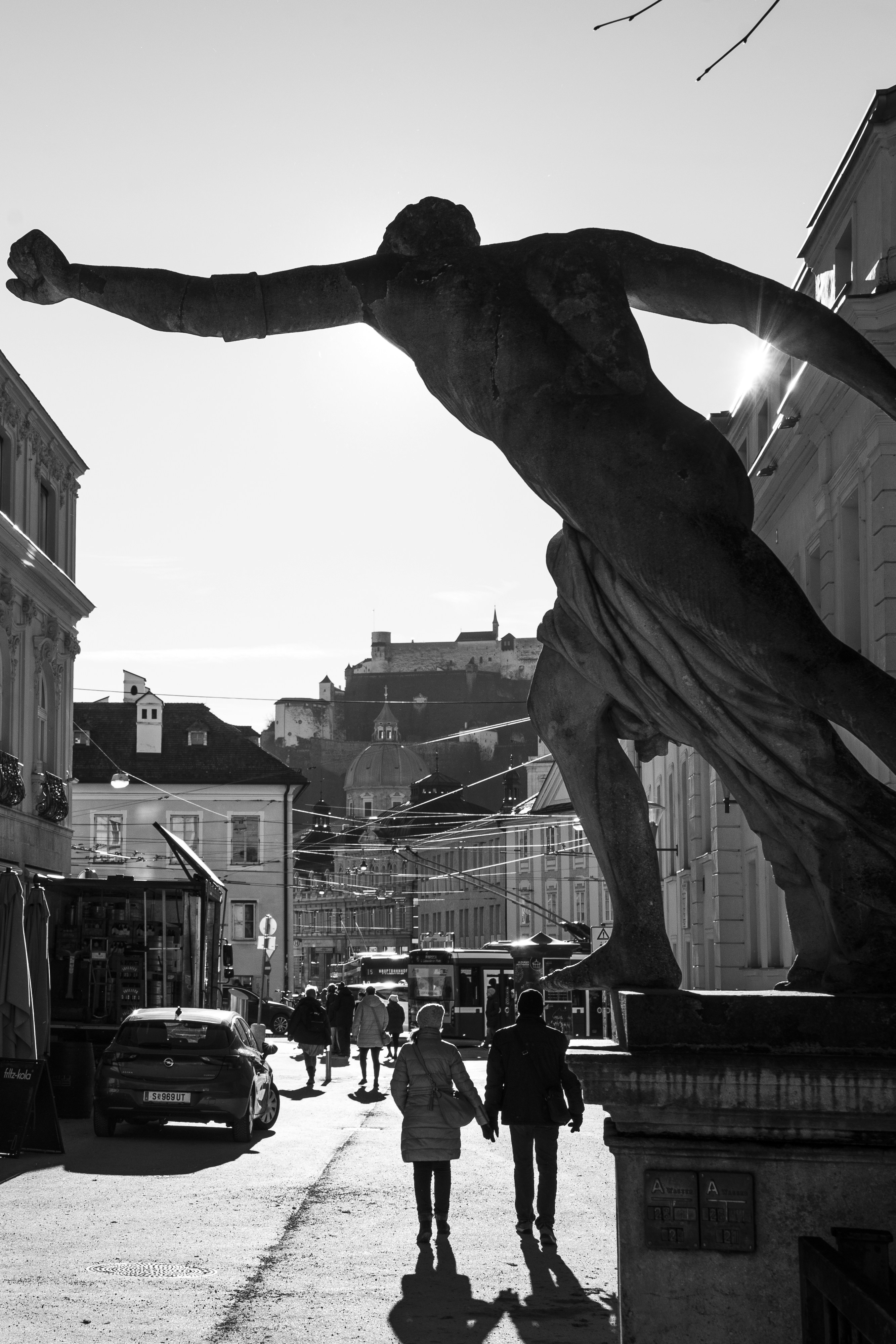 Embrace Under the Gaze of History