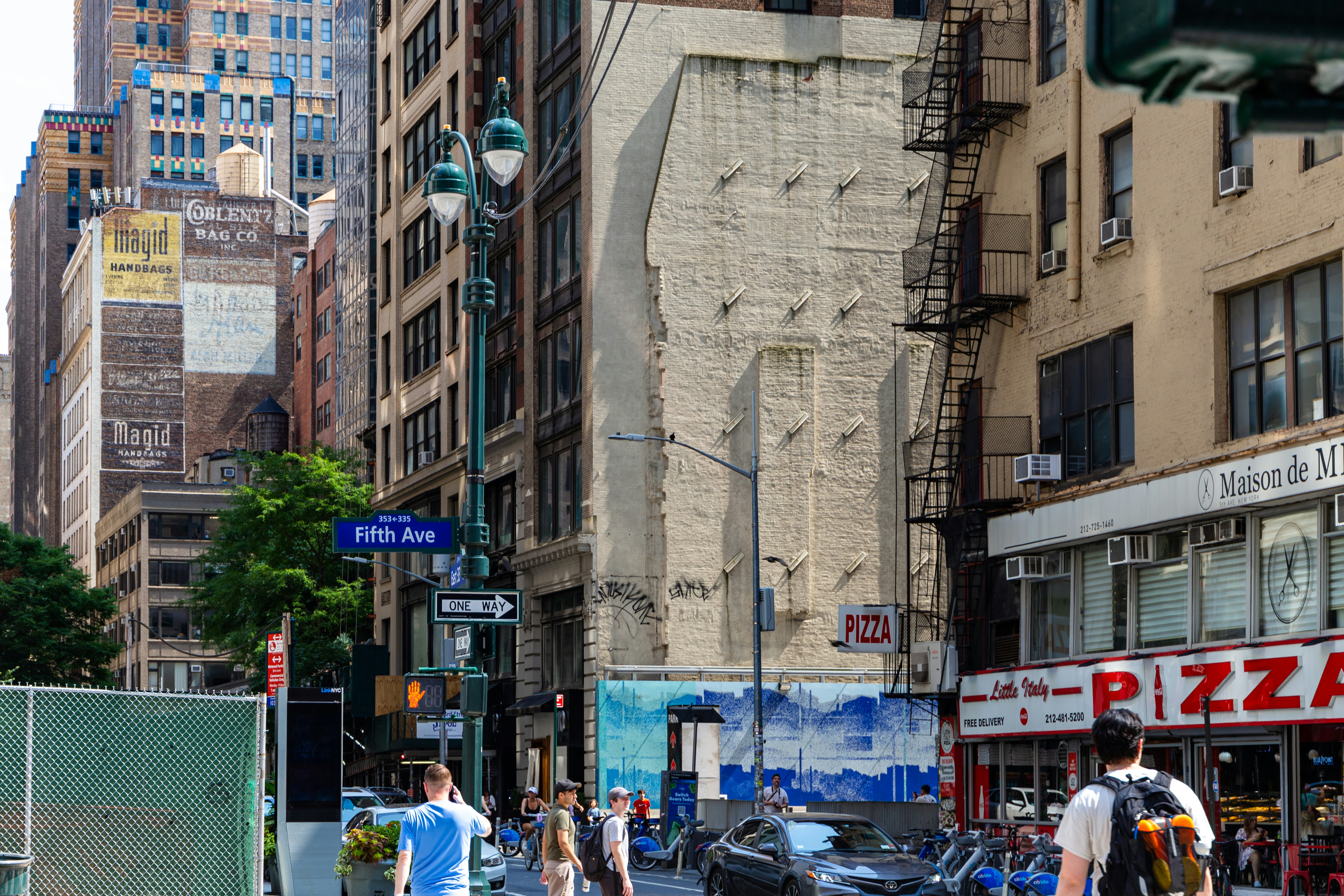 Photo by Maxim Klimashin with Canon EOS 6D