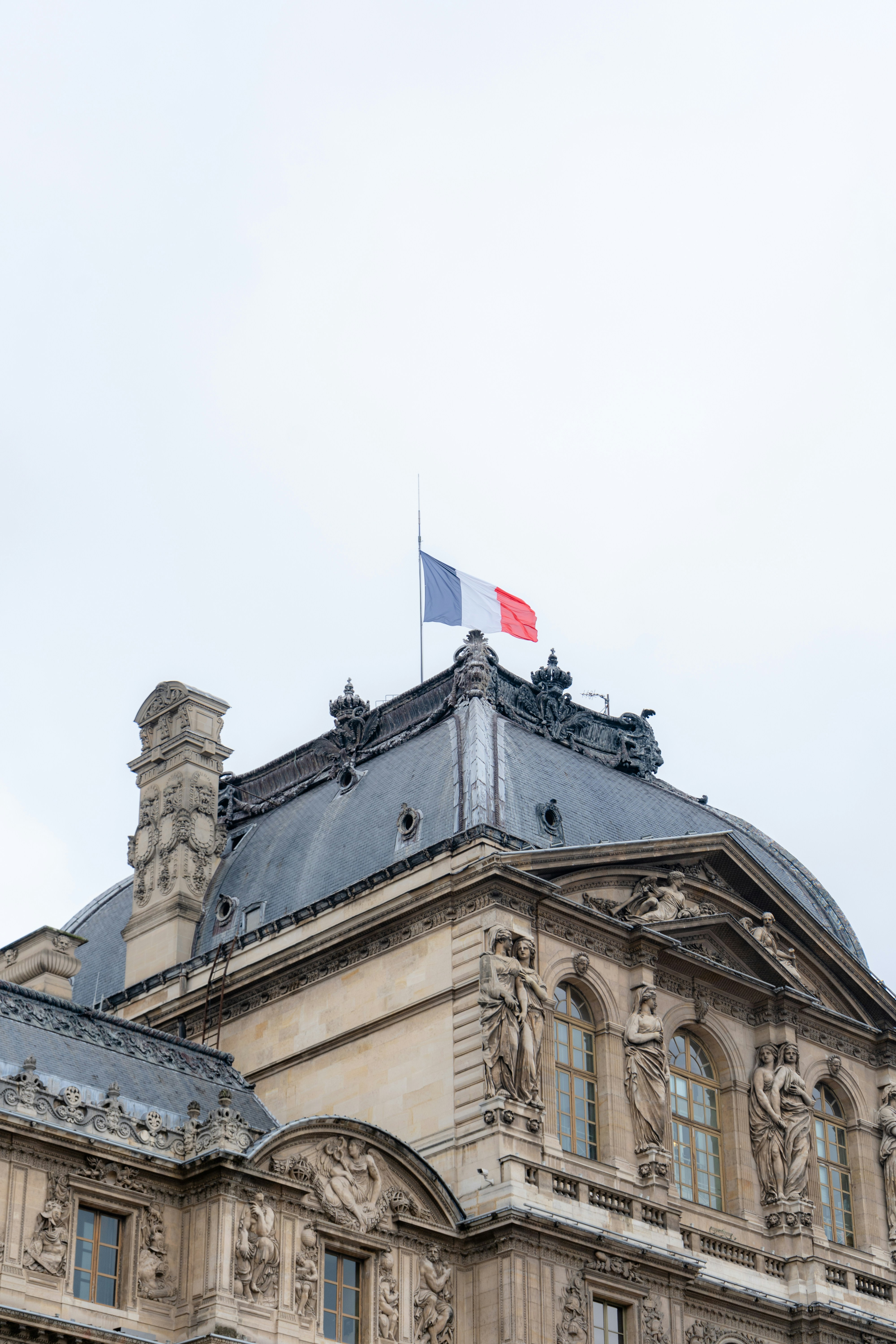 Photo by Maxim Klimashin with Sony Alpha 7 III