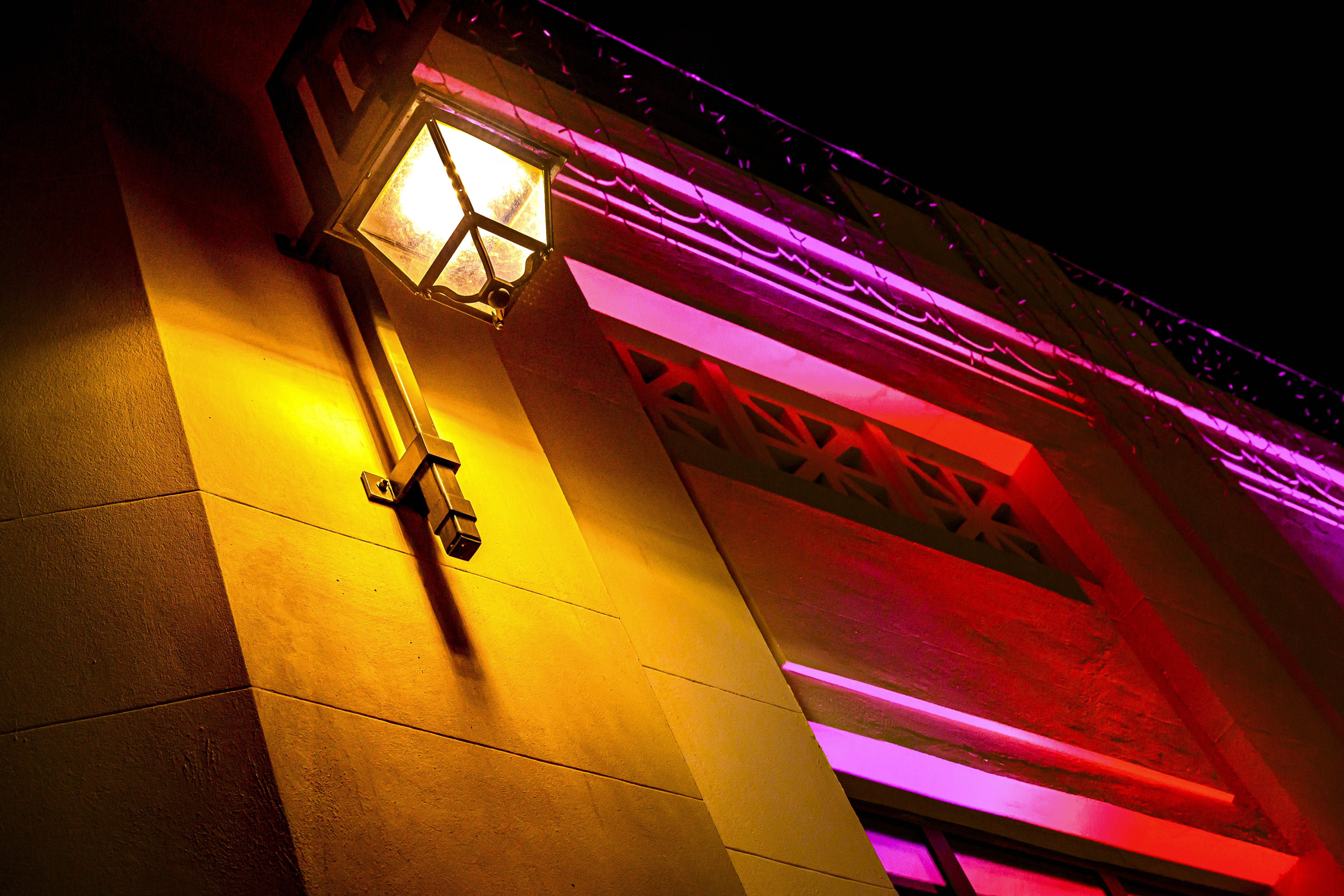 Illuminated Facade: A Dance of Light and Shadow