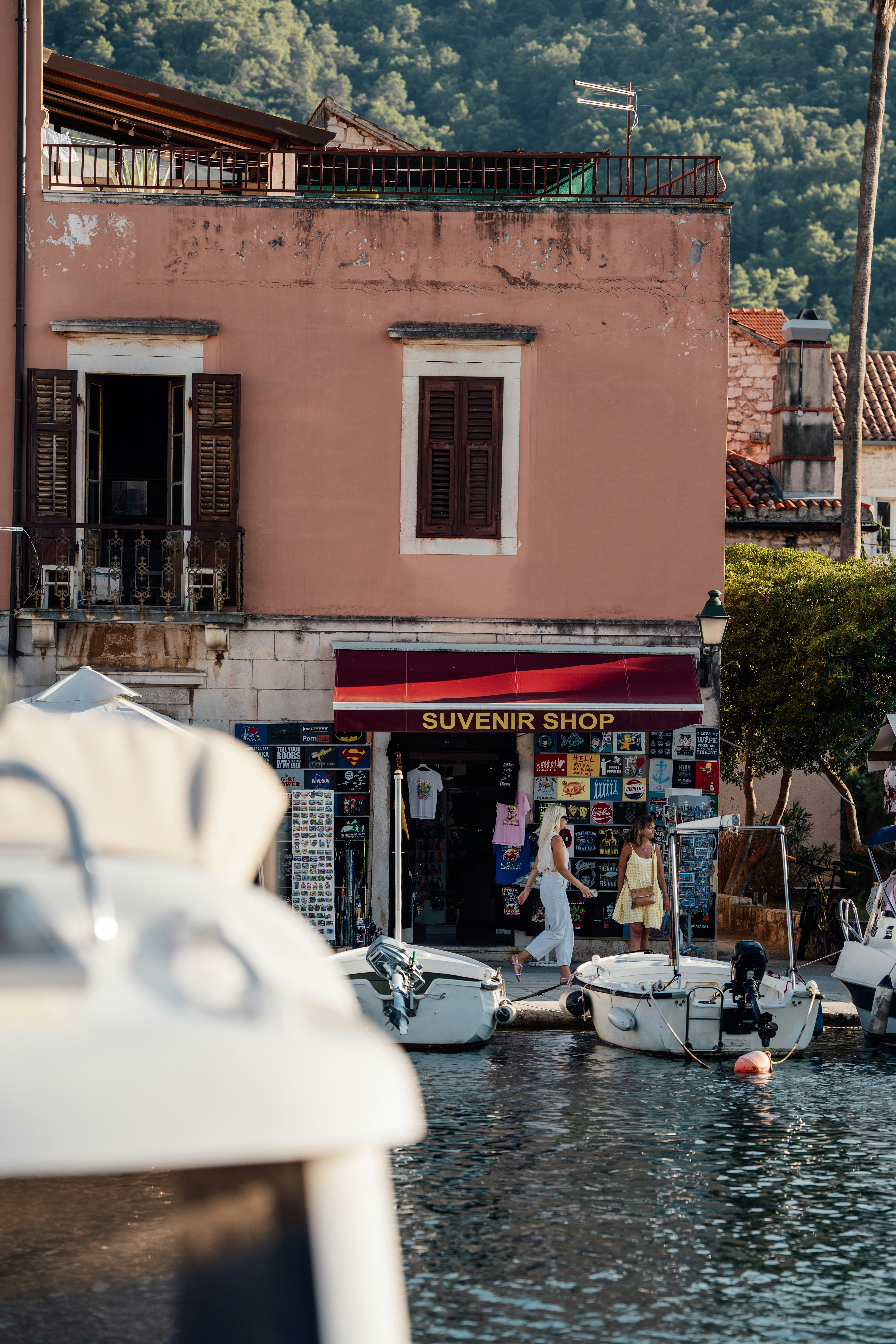 Charming Waterside Souvenir Haven