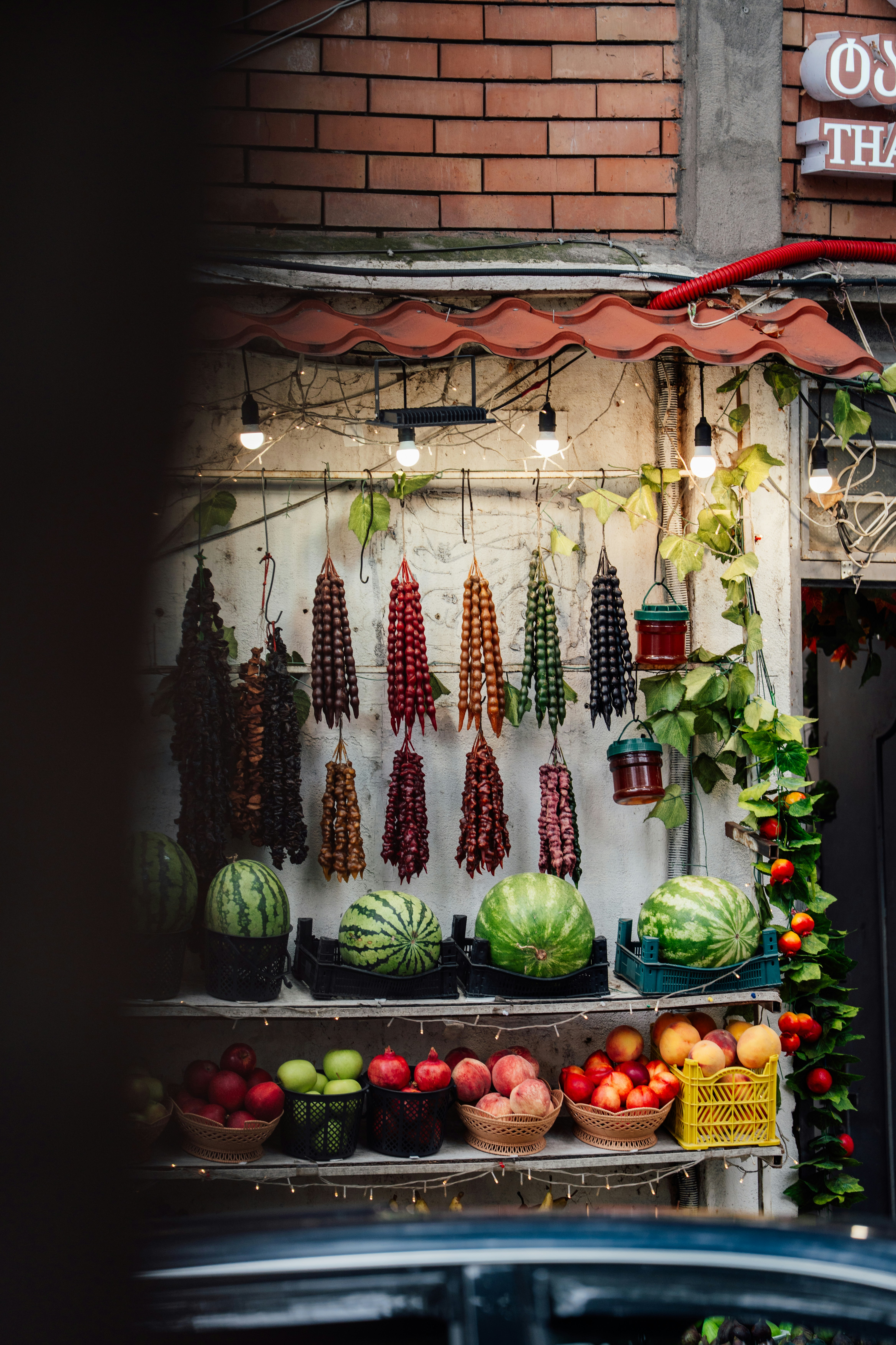 A Harvest of Color: The Vibrant Market Display