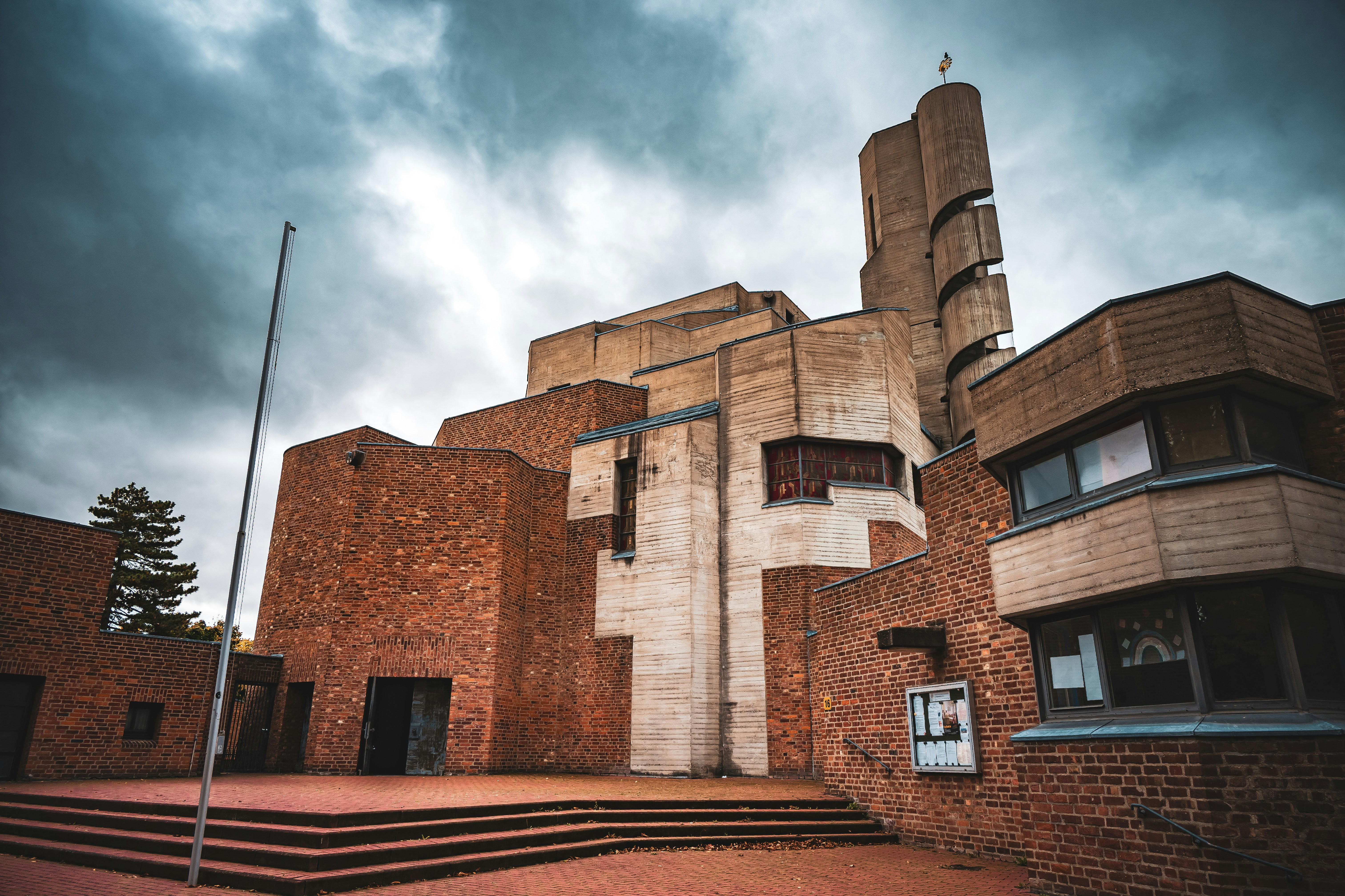 Brick Echoes: Brutalist Corridors Reach for the Sky