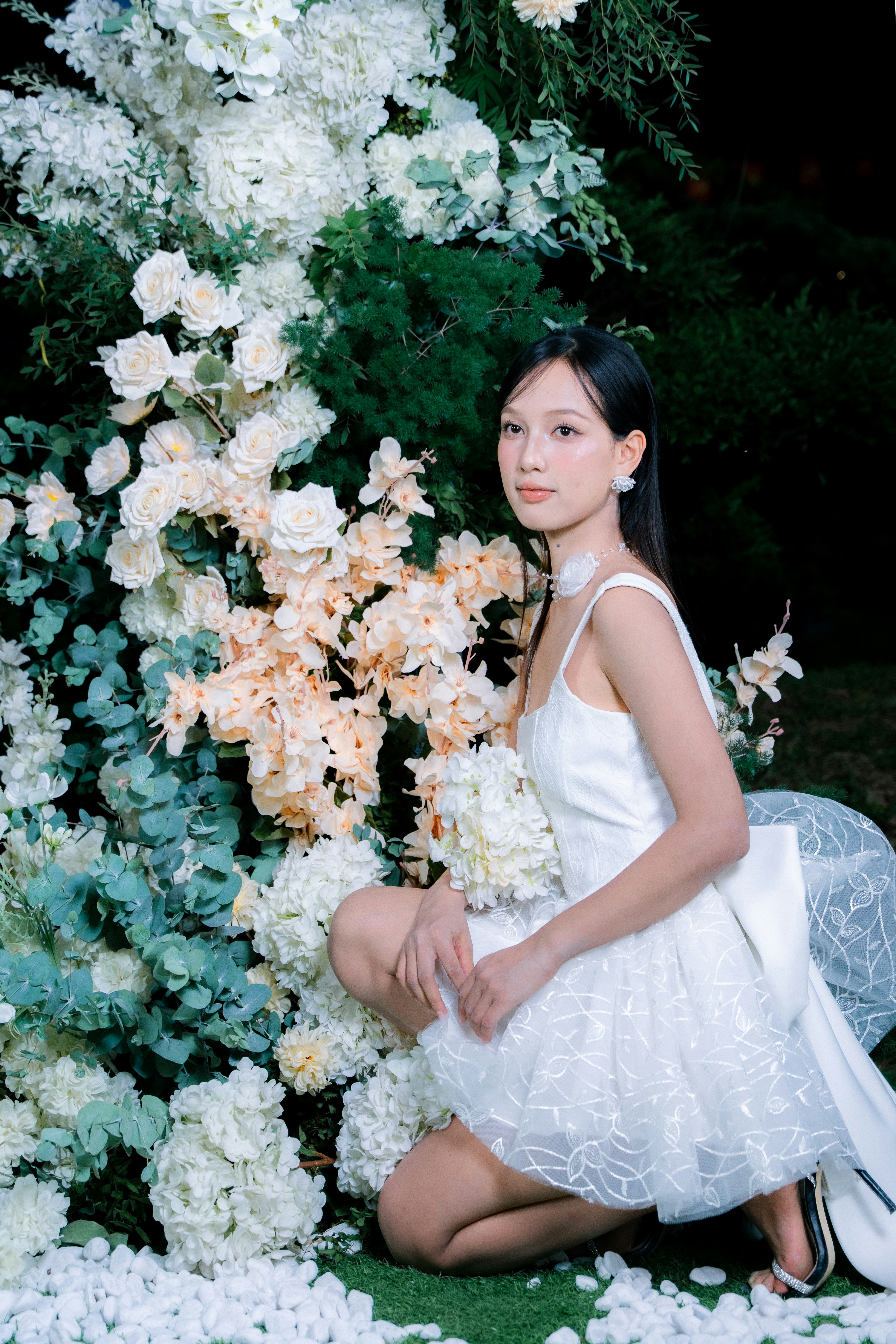 Petals and Poise: A Quiet Bridal Portrait