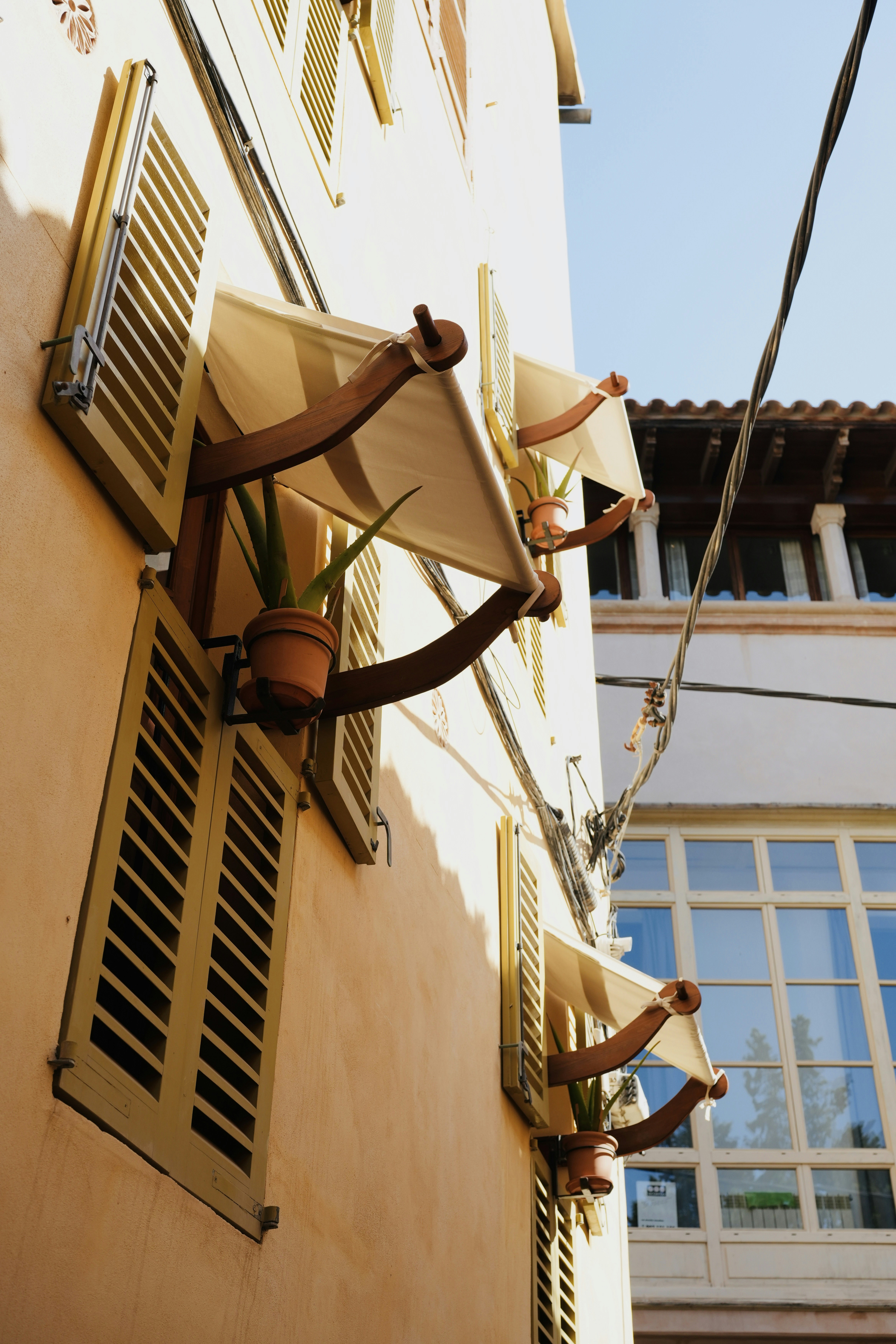 Sunlit Serenity: A Glimpse into Mediterranean Life