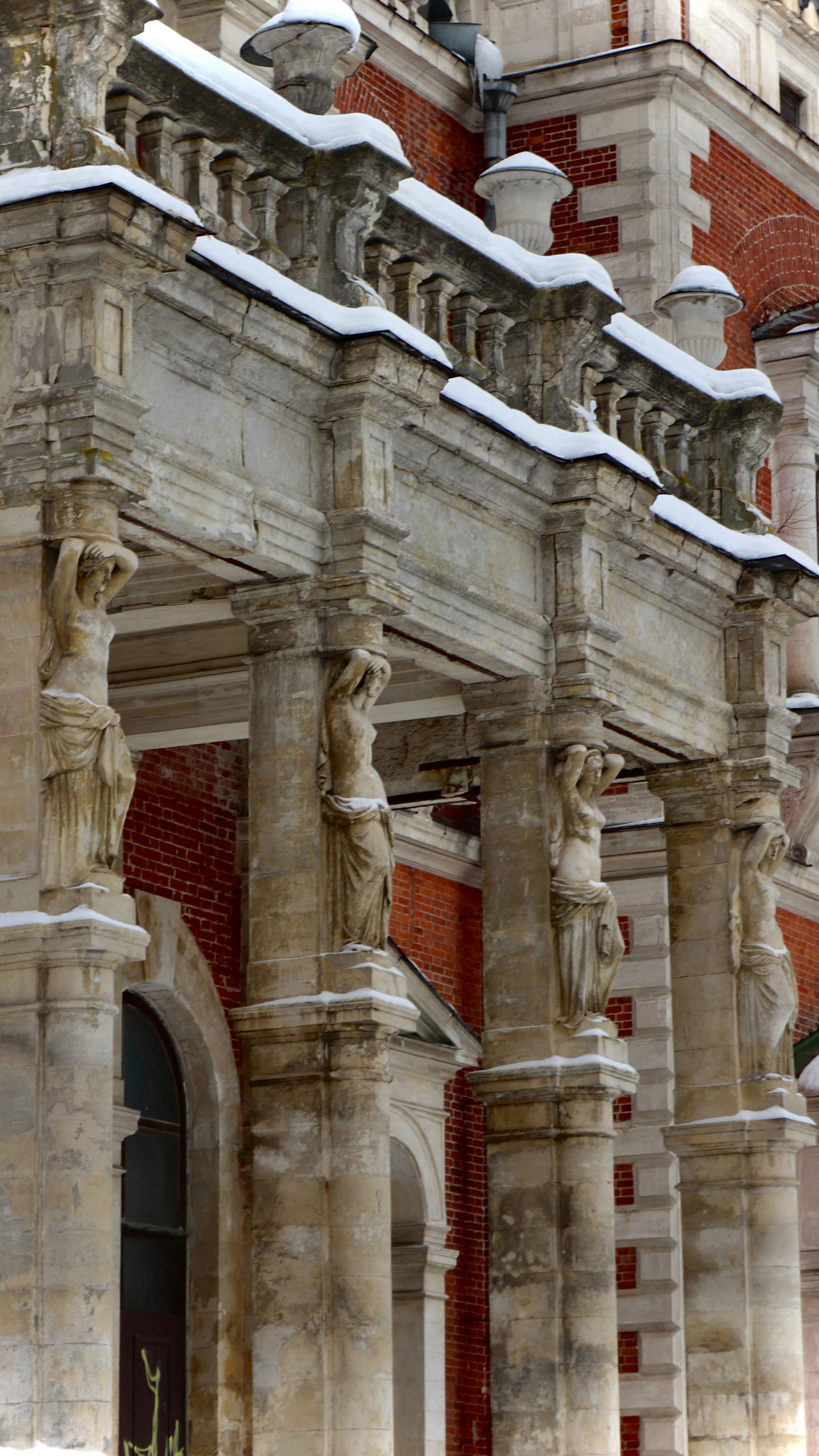 Whispers of Architectural Elegance