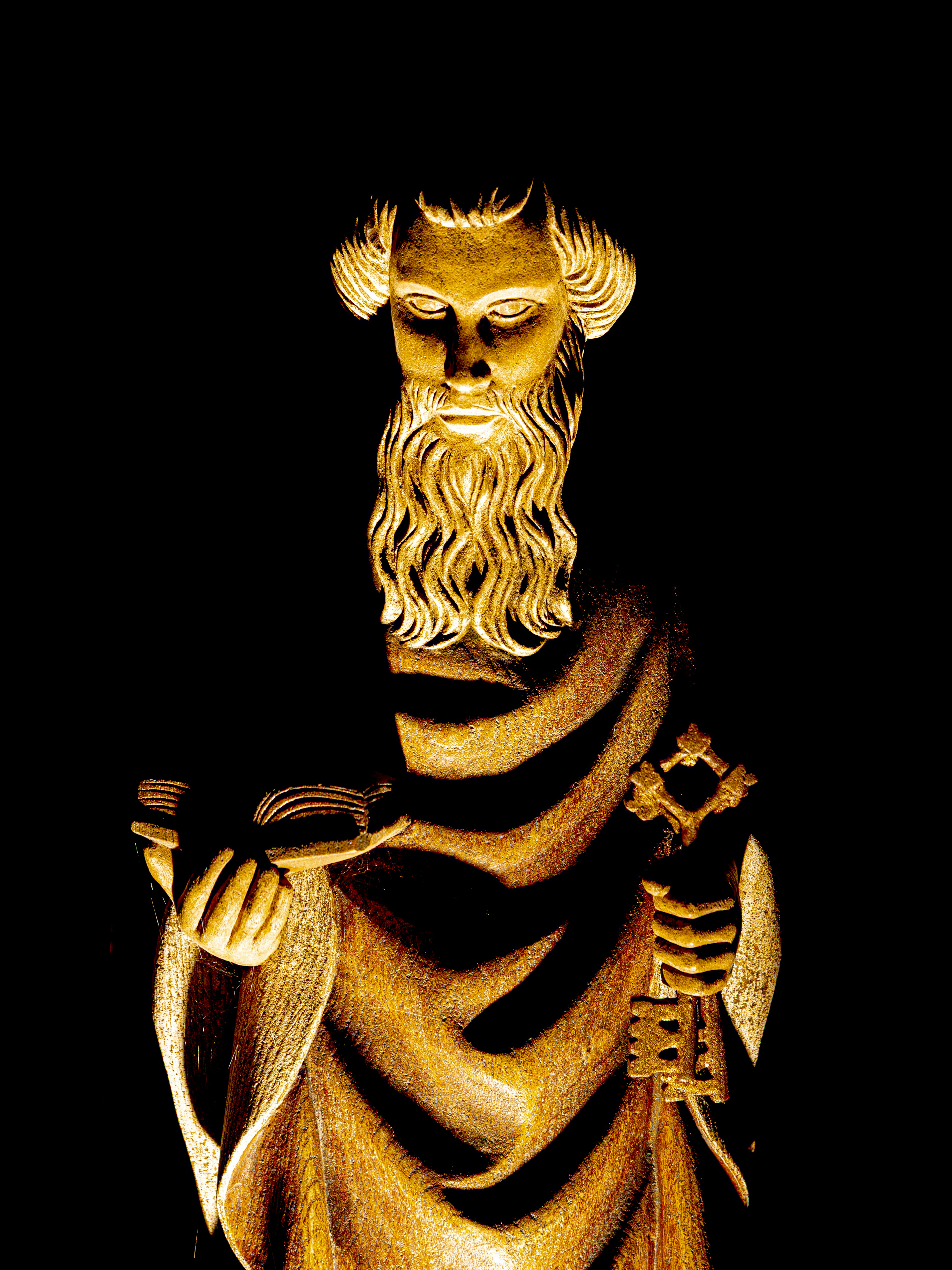 Illuminated Wisdom: The Guardian of Knowledge