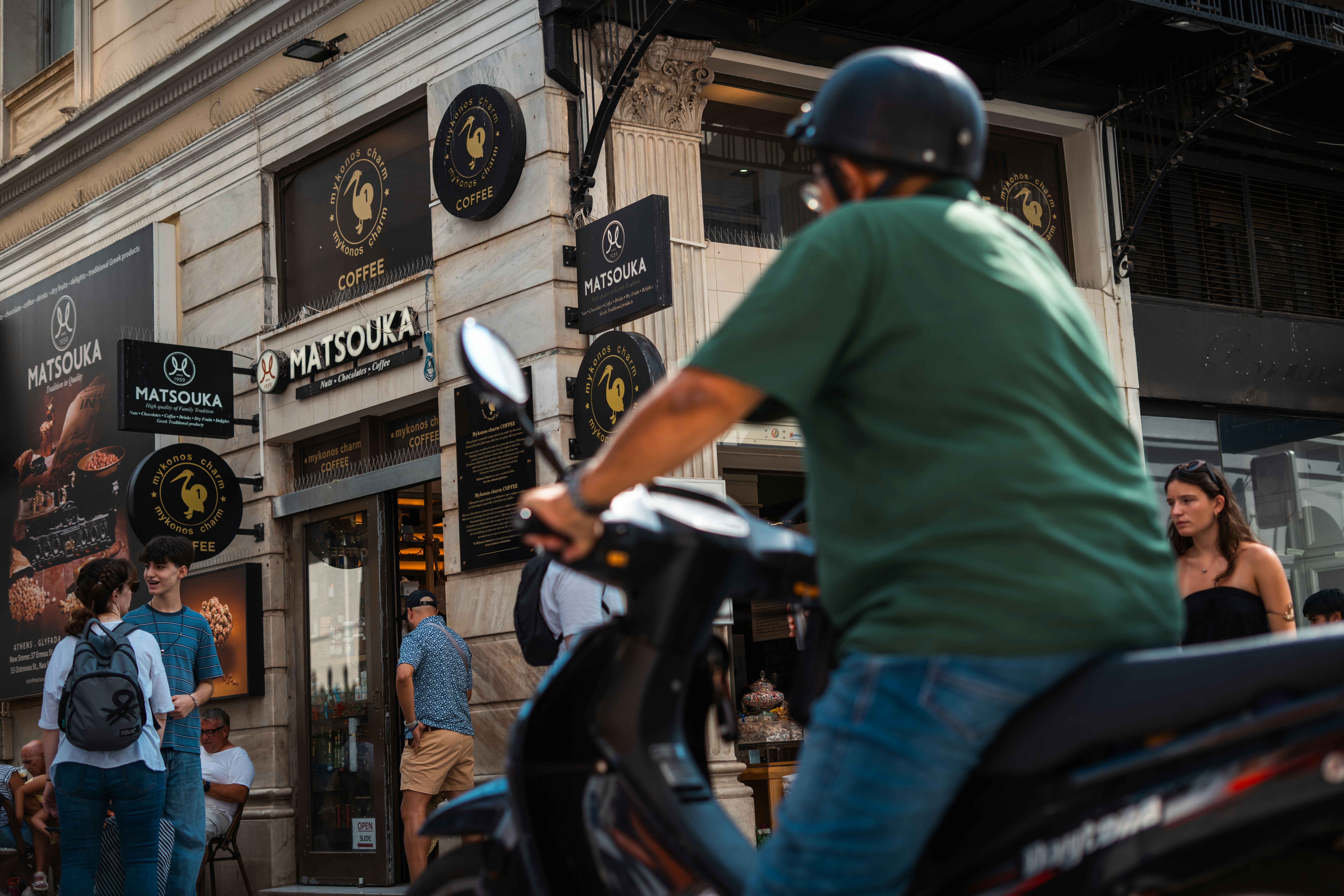 Urban Pulse: A Coffee Haven in Motion