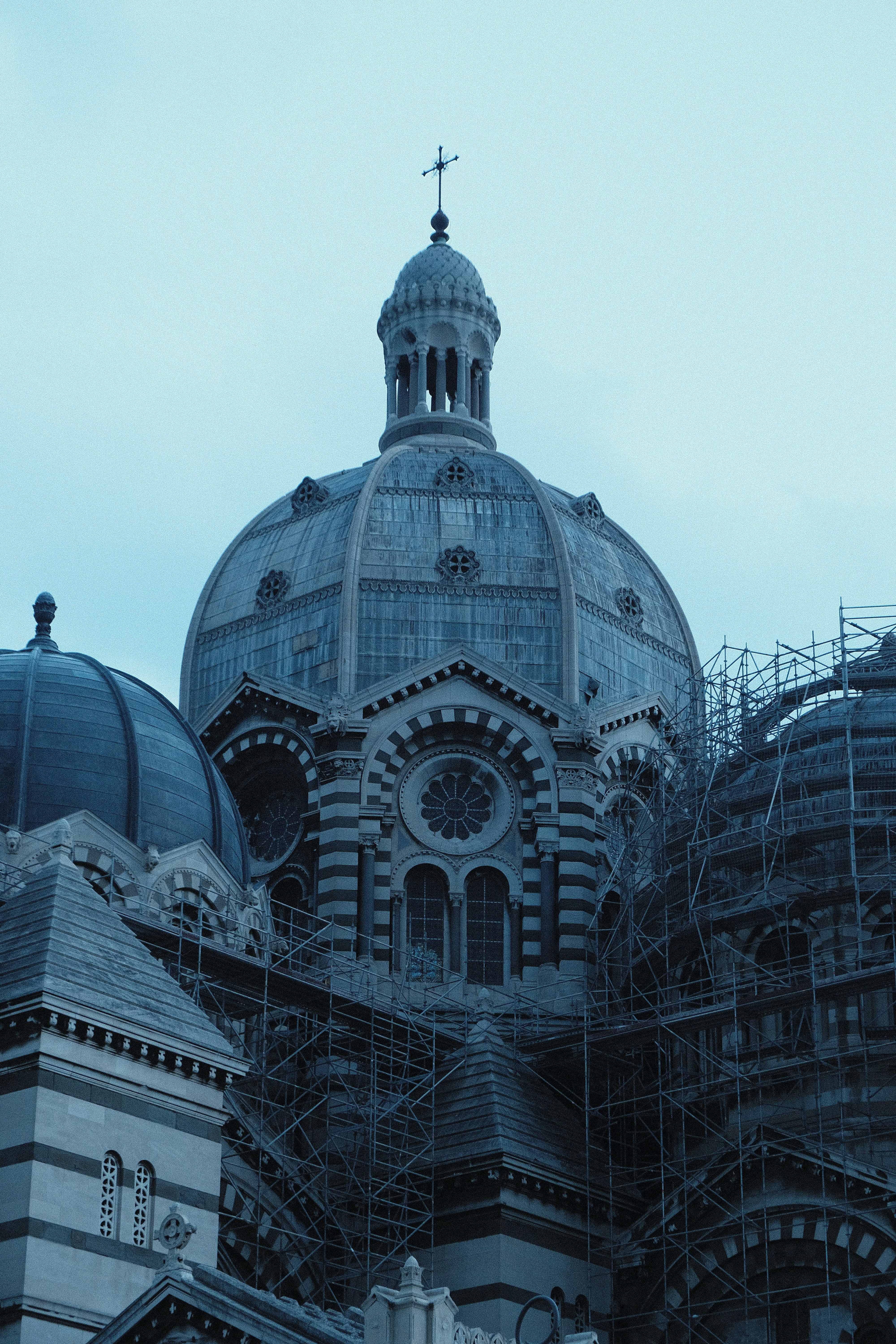 Large cathedral dome under construction with scaffolding.