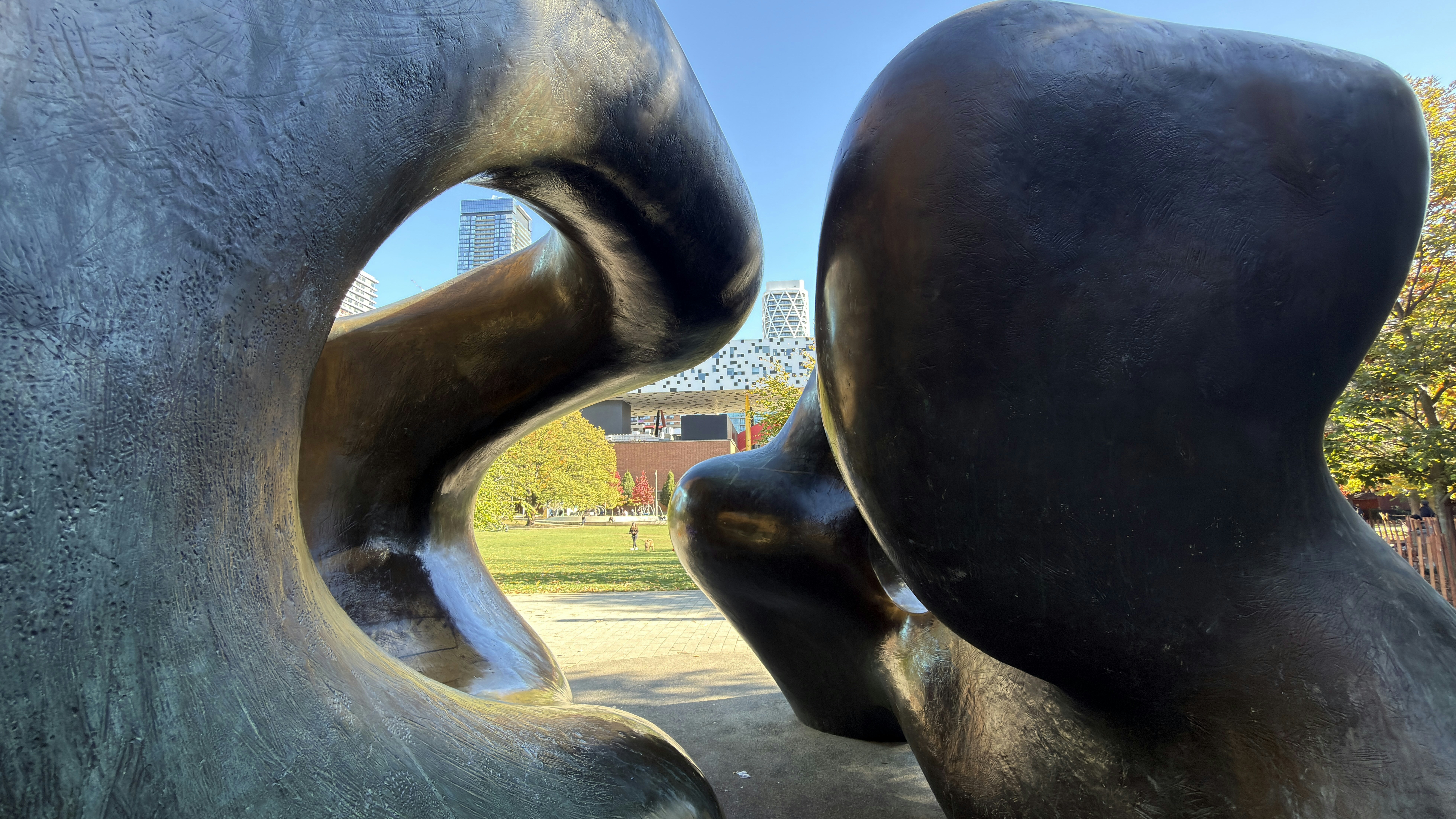 Whispers of Connection: An Abstract Encounter