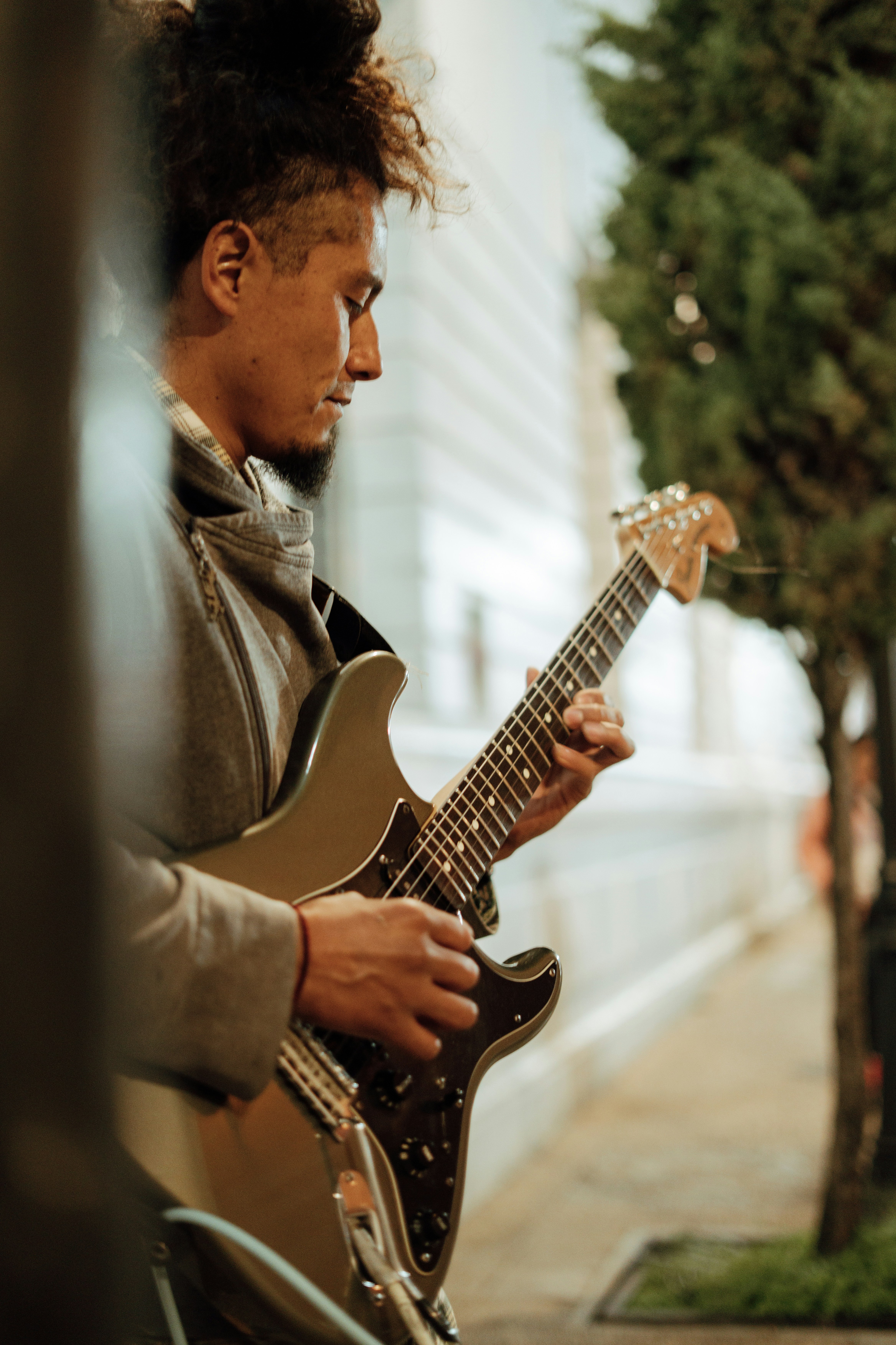Melodies in the Moonlight: A Street Serenade