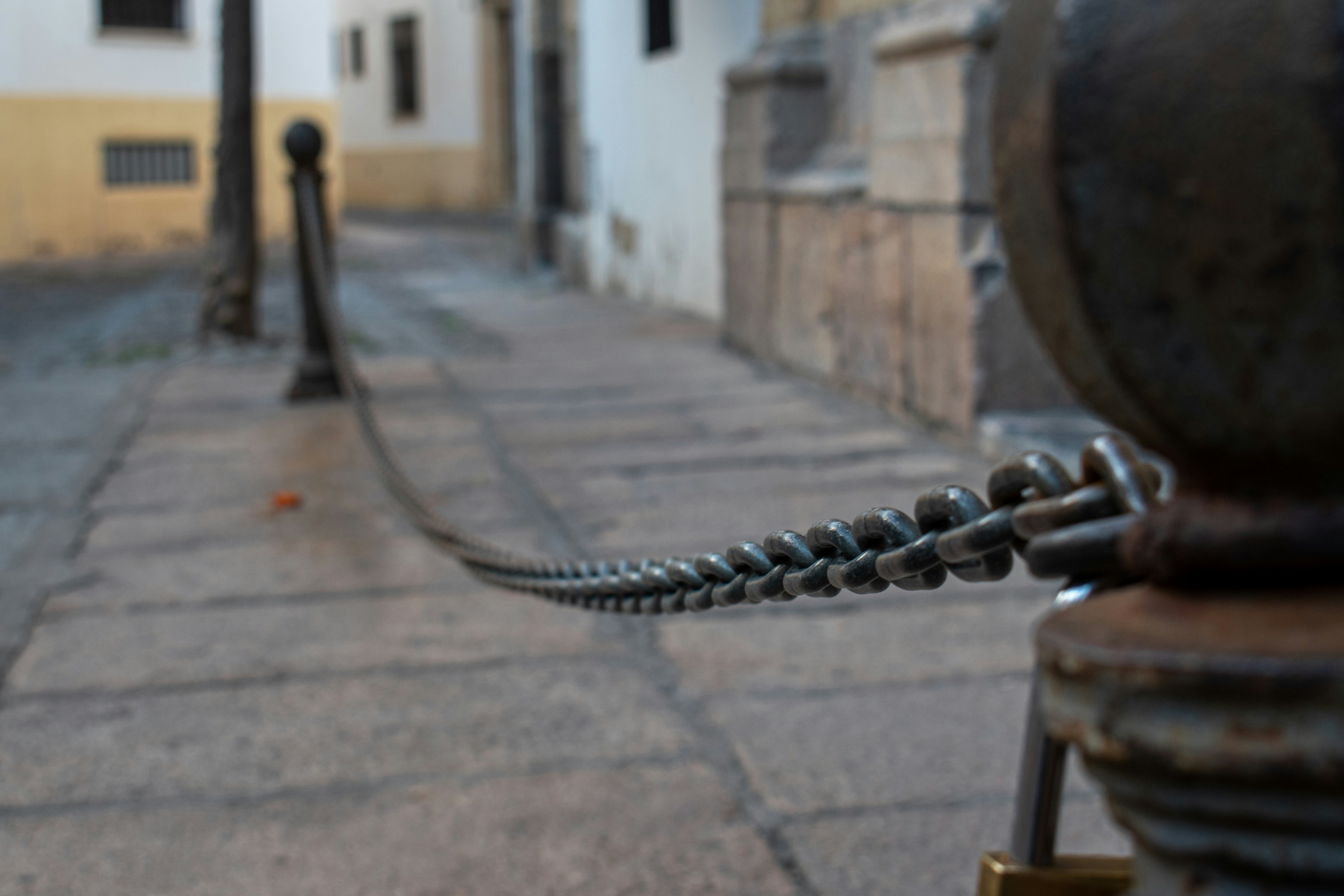 Urban Serenity: The Chain of Time