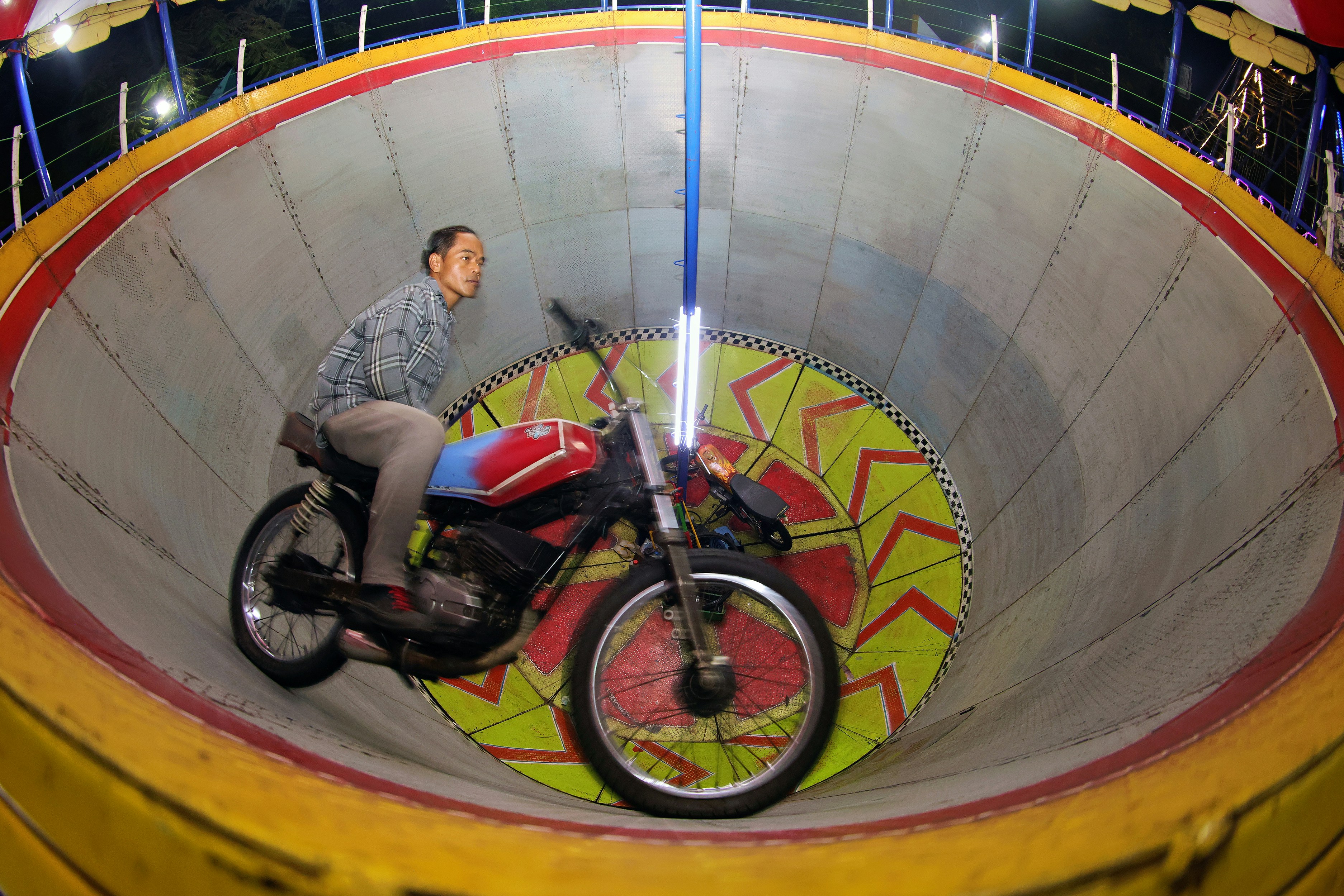 Gravity-Defying Thrills: The Motorcycle Daredevil