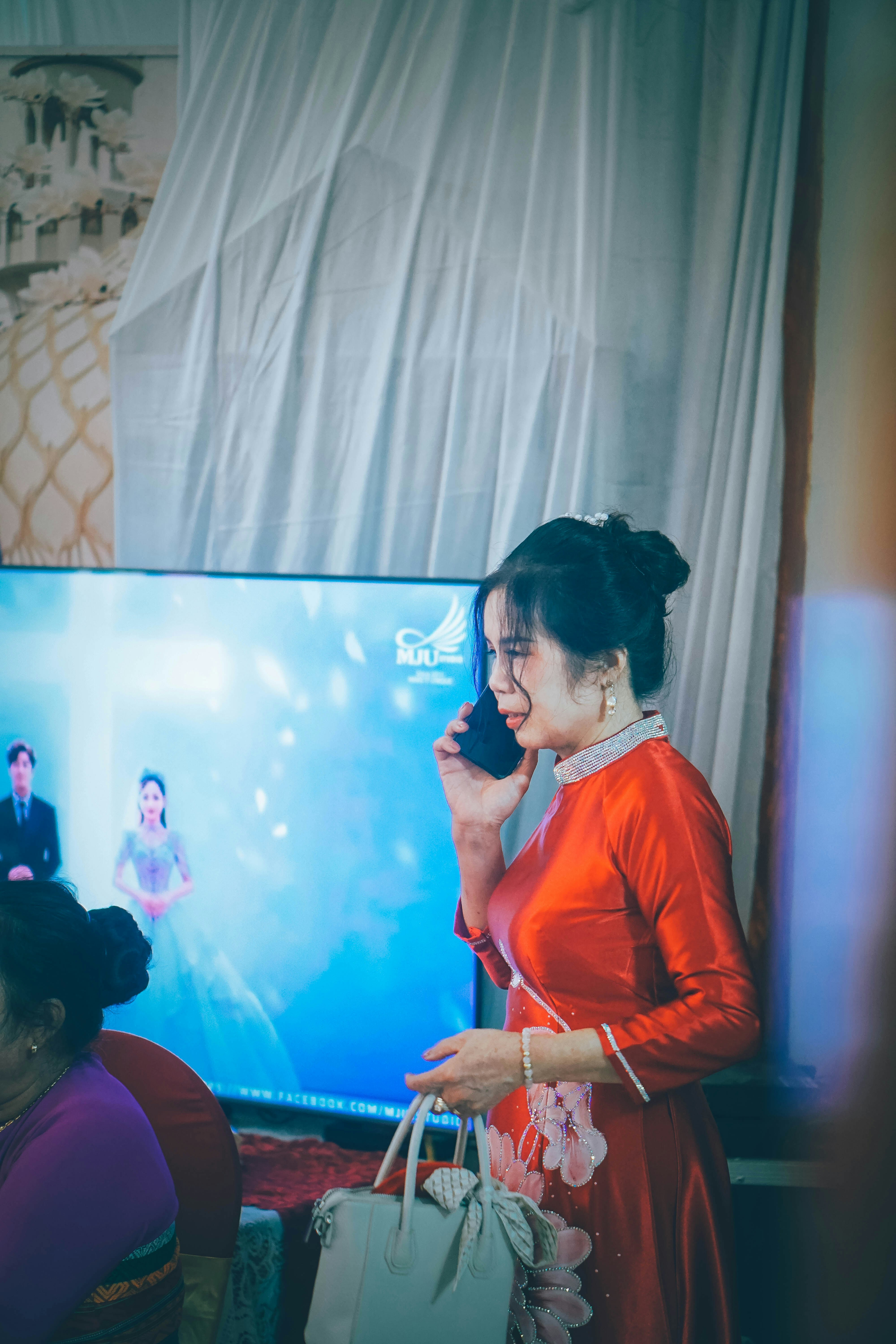 A Moment of Connection Amidst Celebration