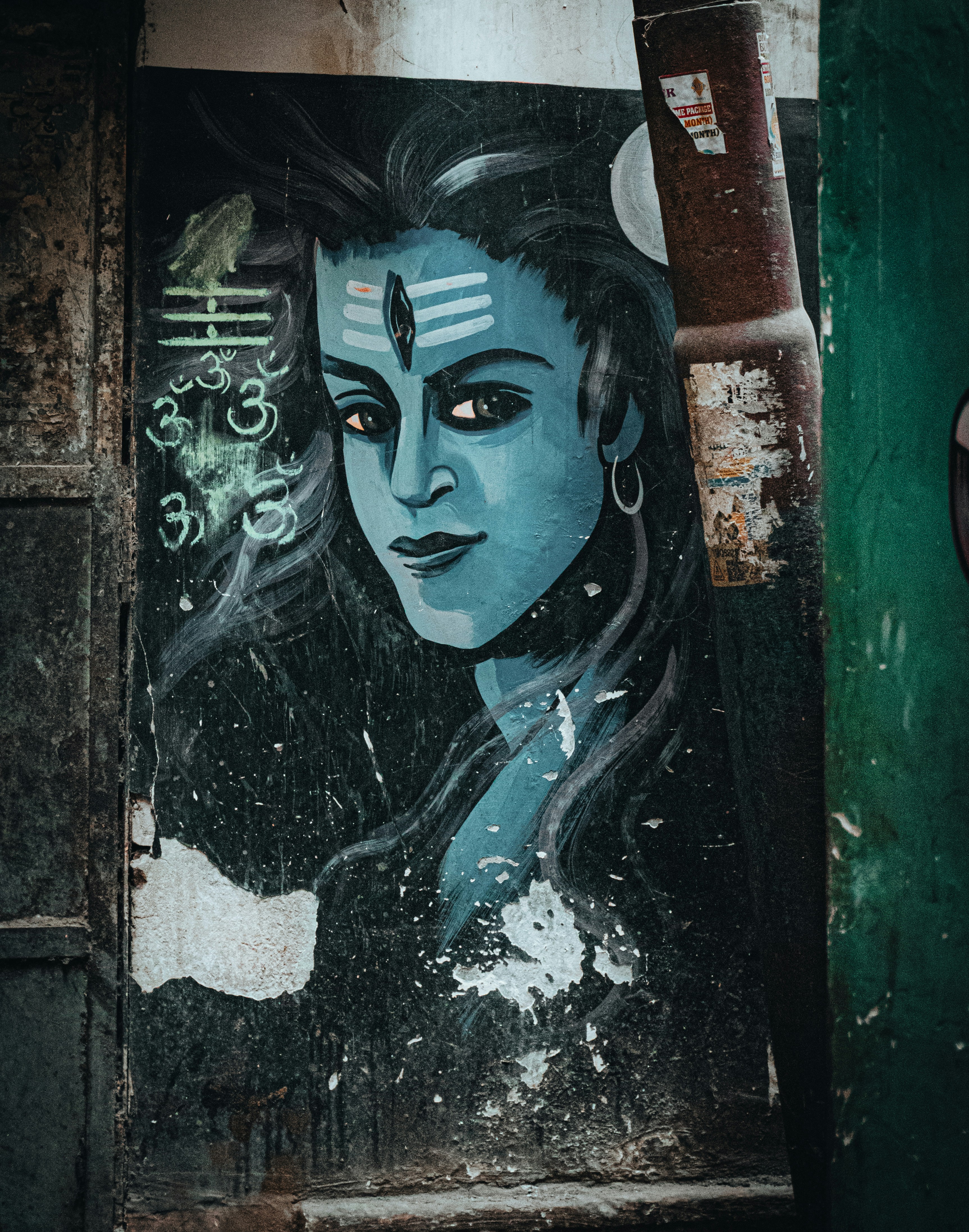 Whispers of the Divine: A Street Art Tribute