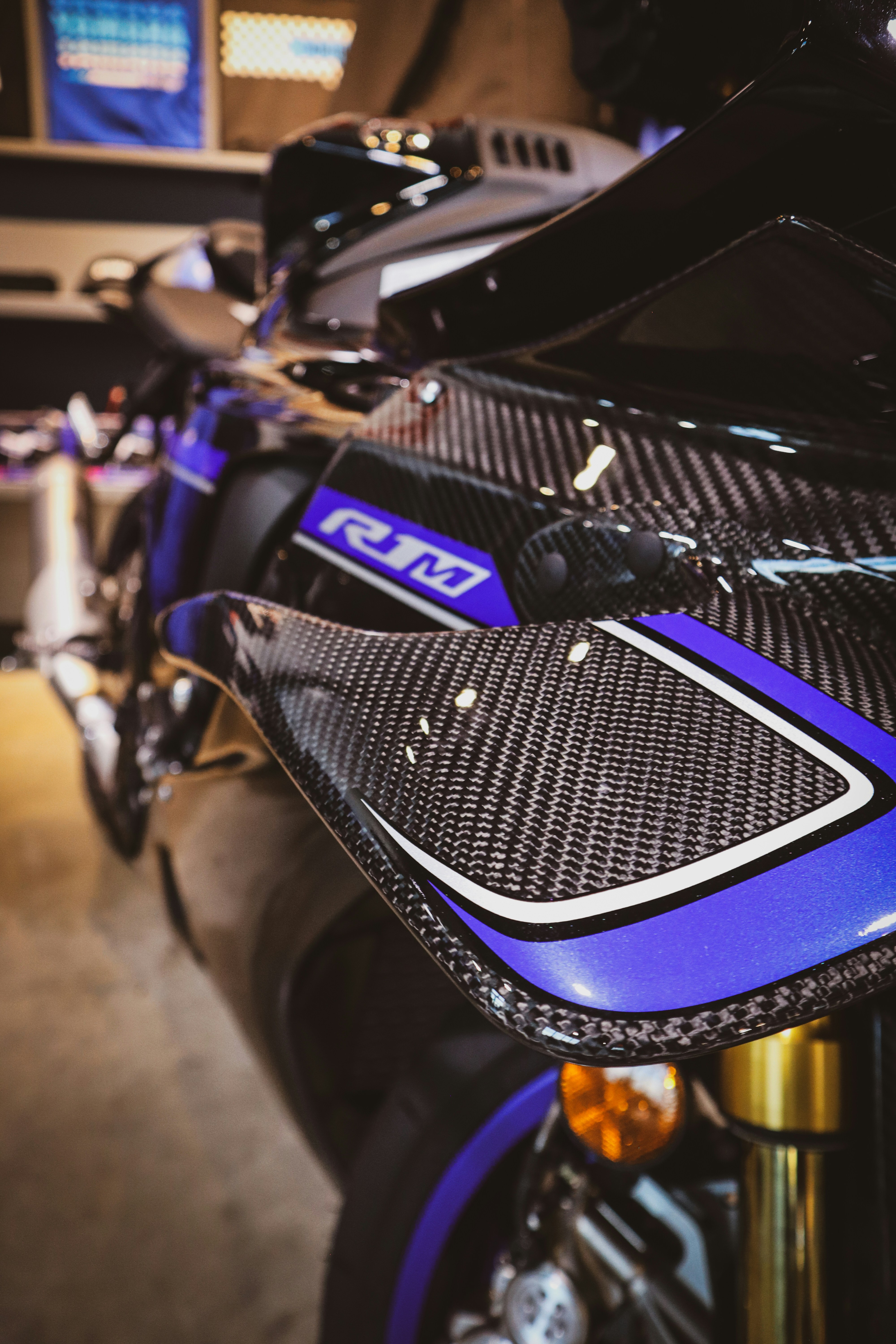 Carbon weaves and blue speed: a close look at a racing sport bike