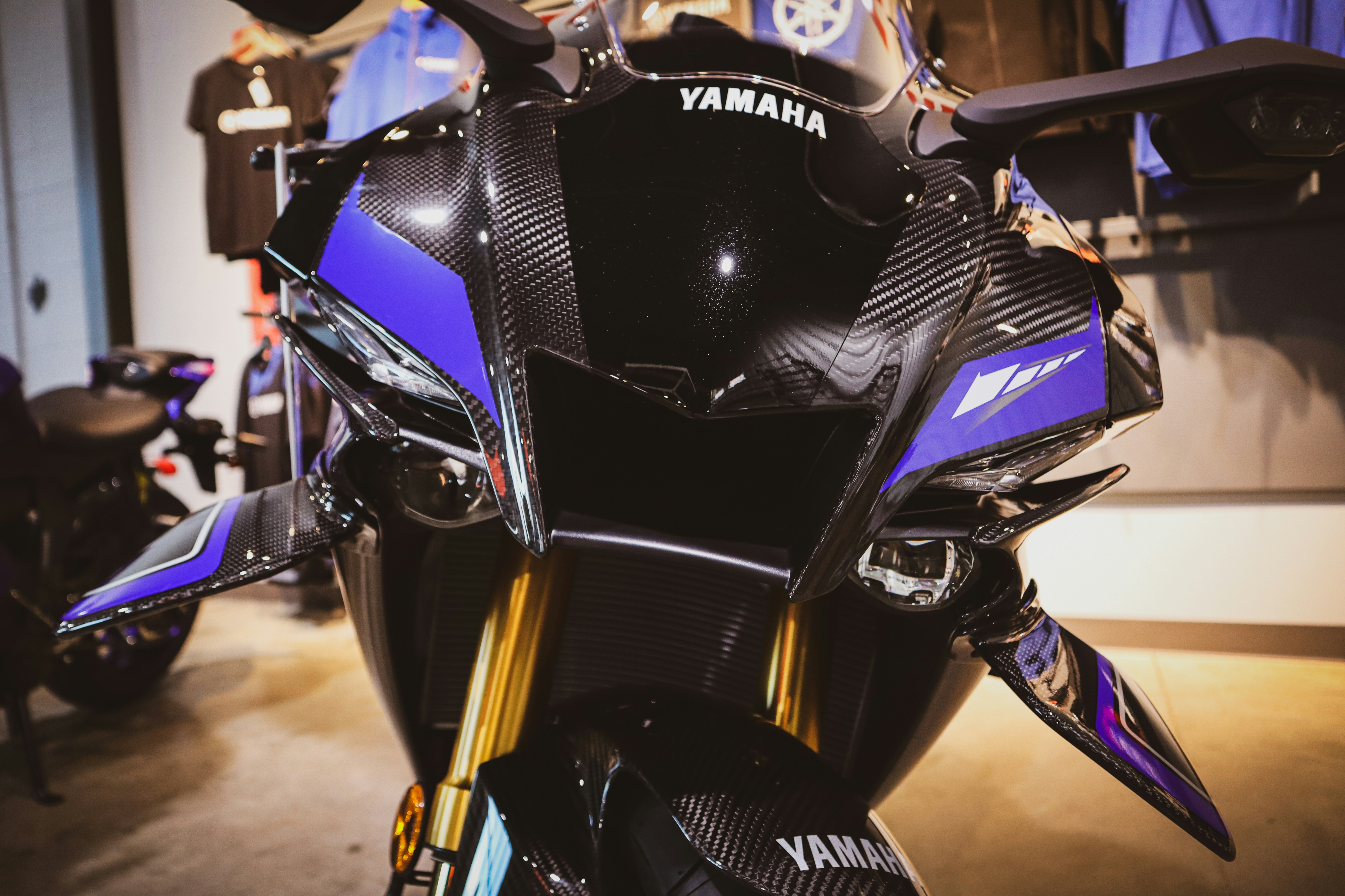 Close-up of a black and blue yamaha motorcycle photo – Free Engineering ...