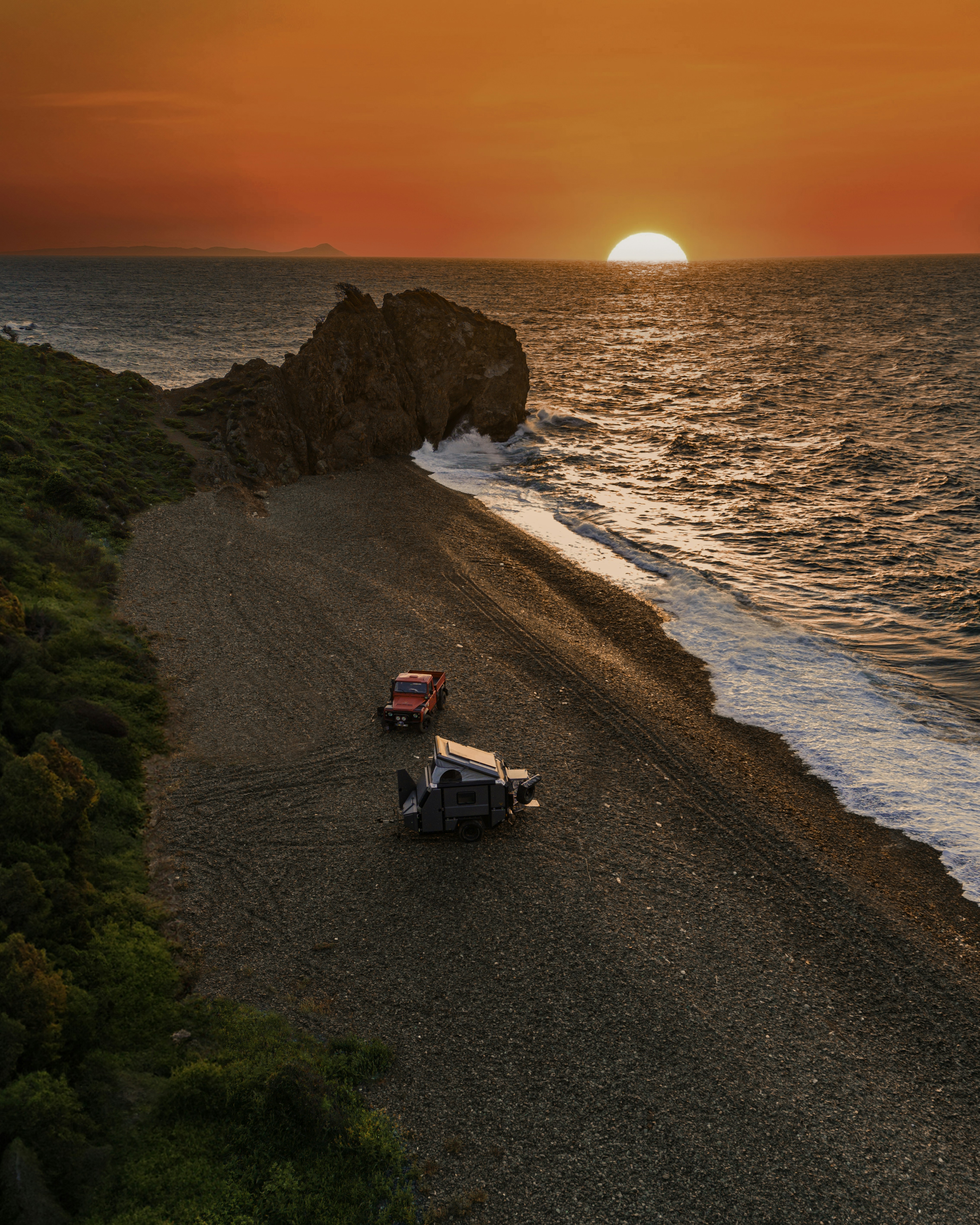 Caravan camping in a deserted bay