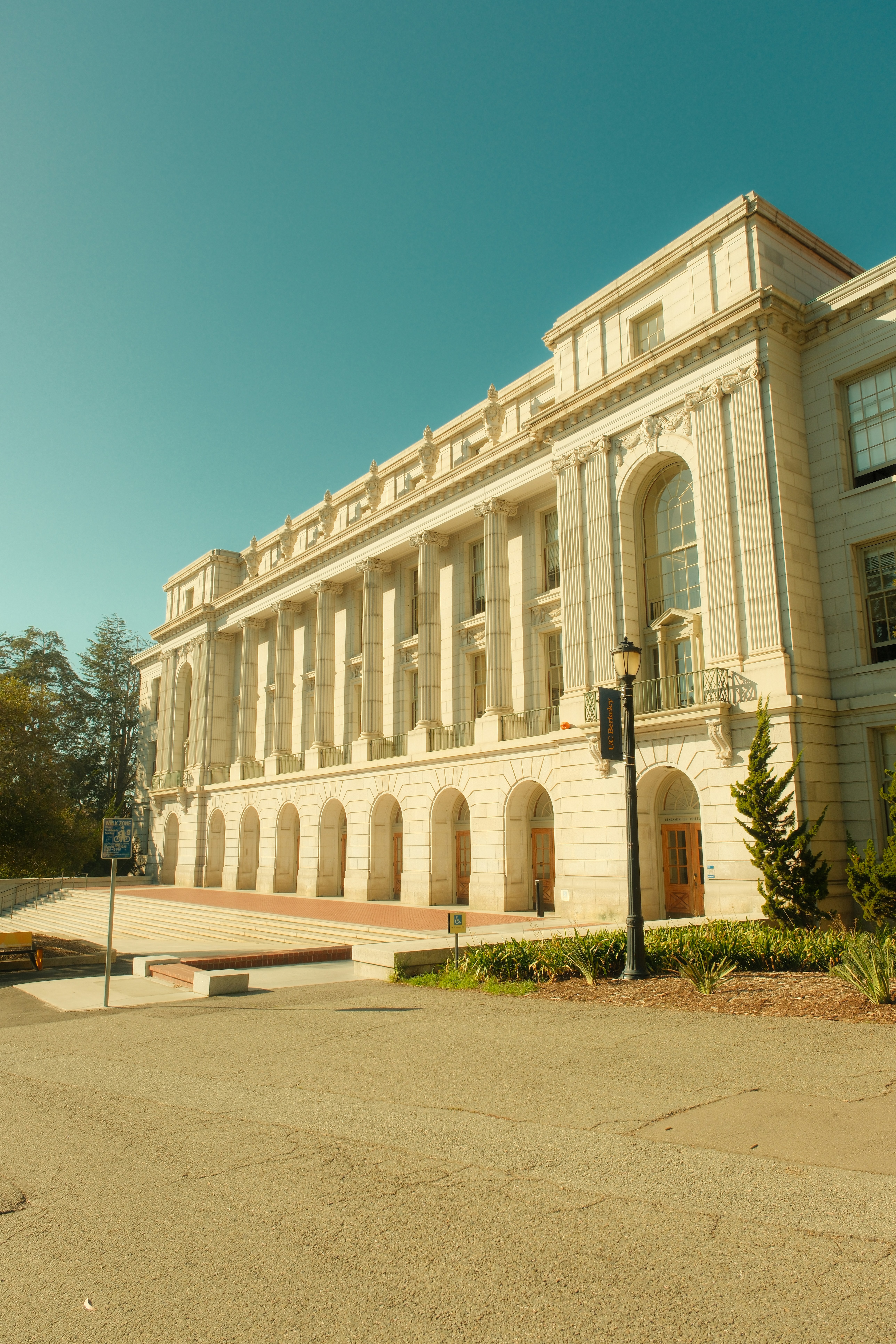 Grand classical building with arched windows and columns. photo – Free ...