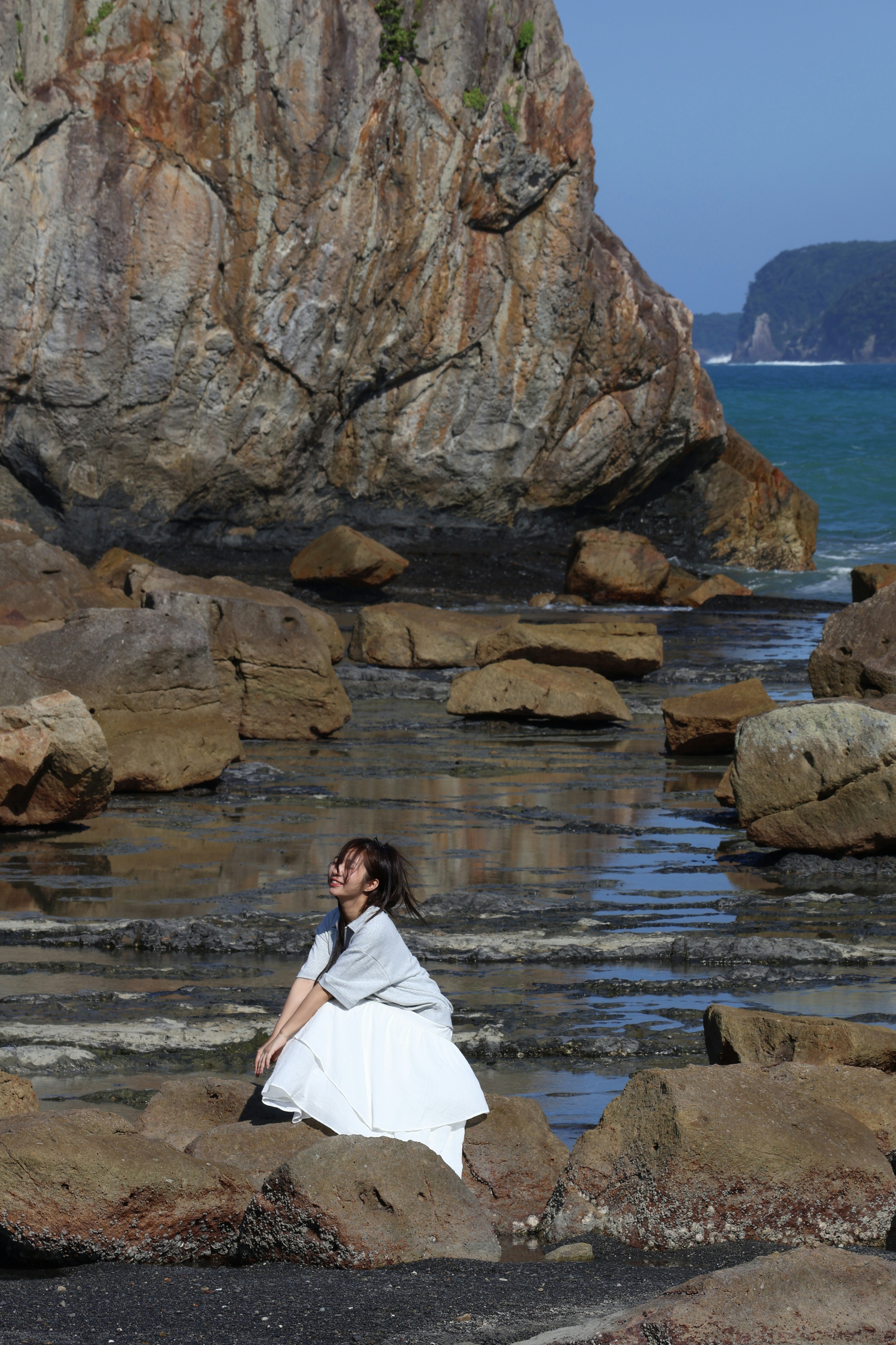 Seaside Serenity Amidst Rocky Shores