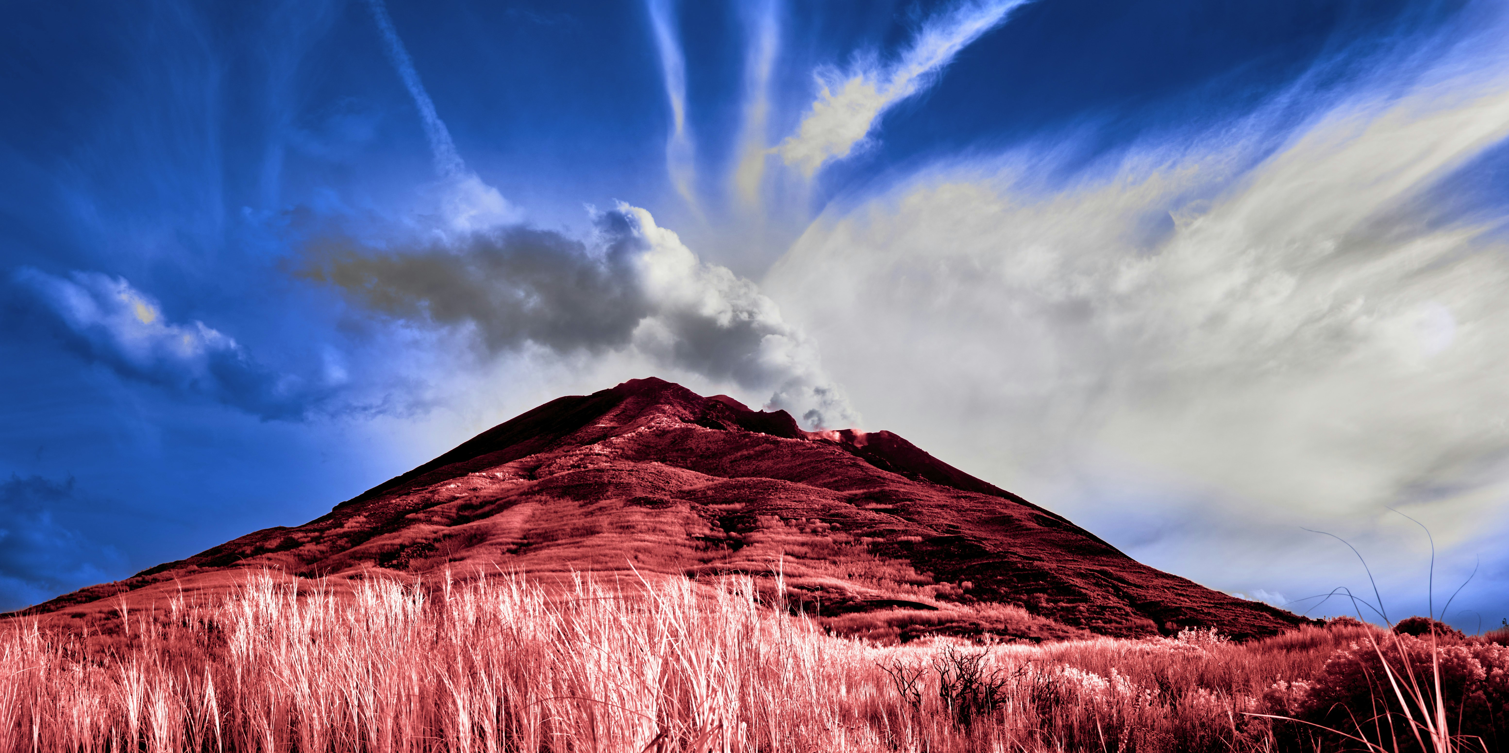 Crimson Peaks: A Symphony of Nature's Palette