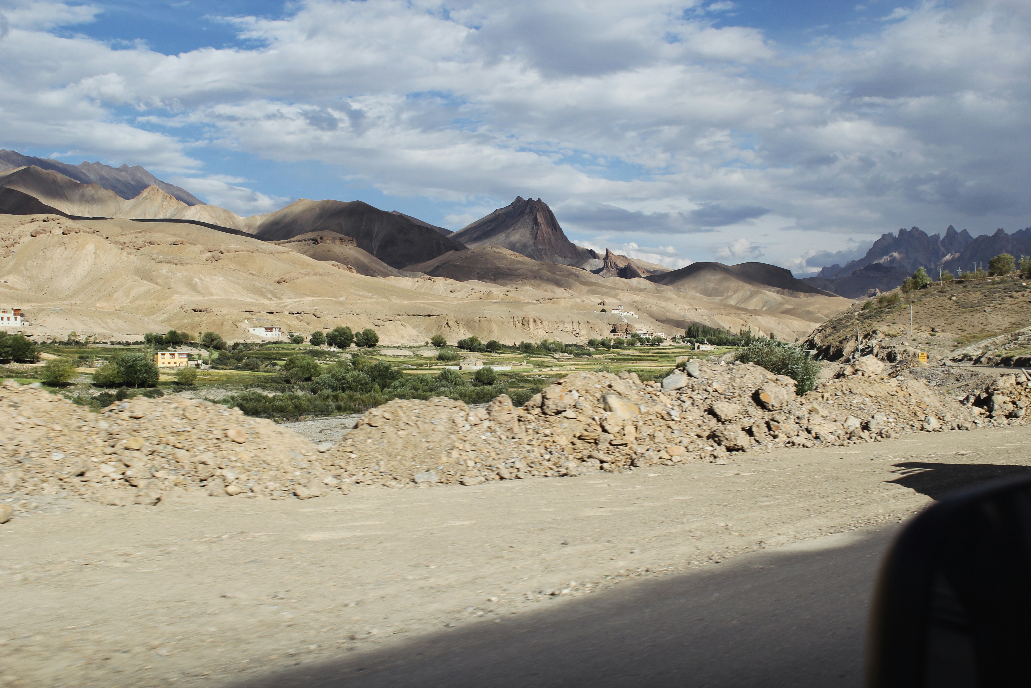 Green valley amidst a desert while driving to Ladakh. Kashmir