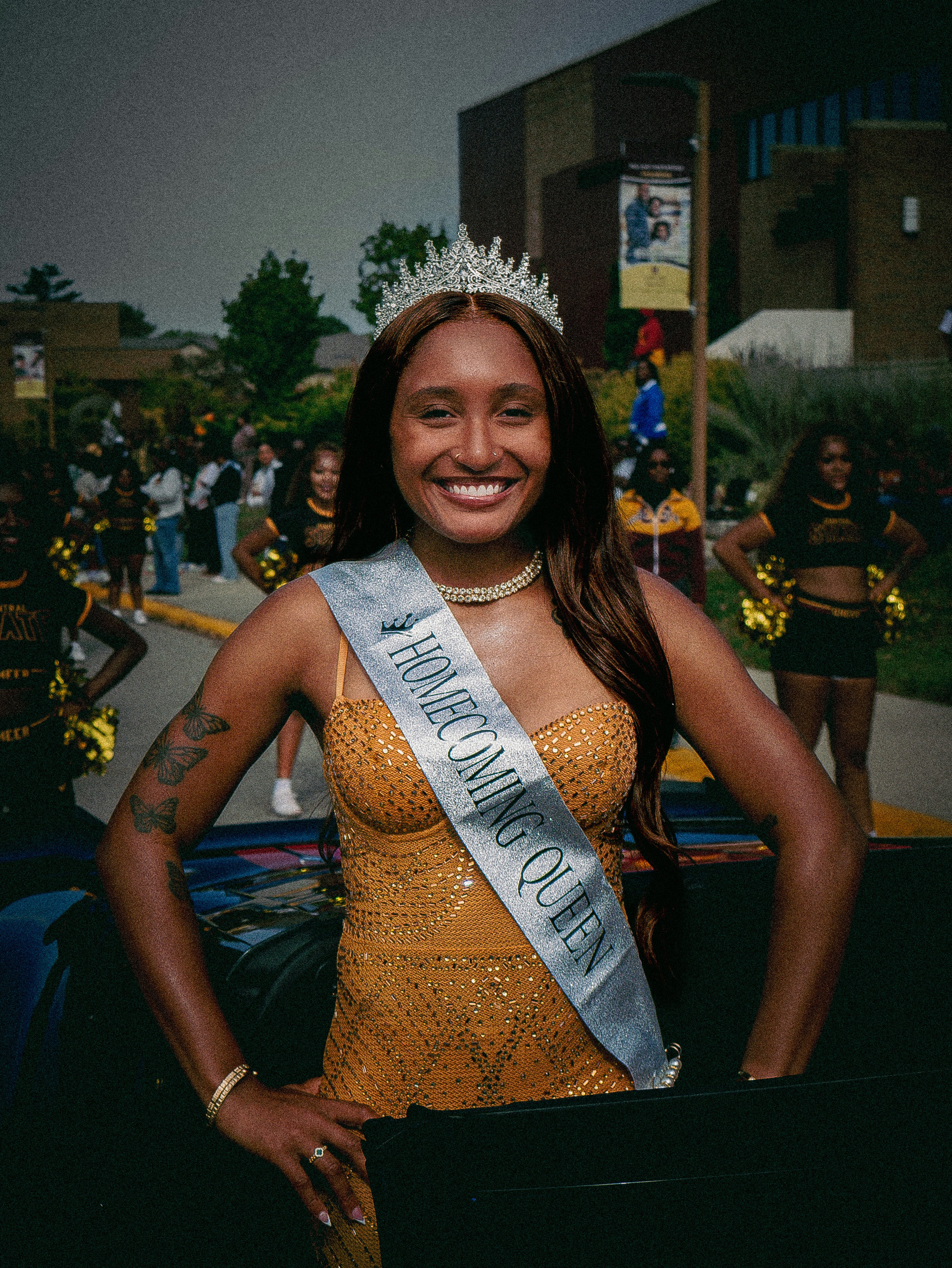 Smiling homecoming queen wearing a crown and sash photo – Free ...