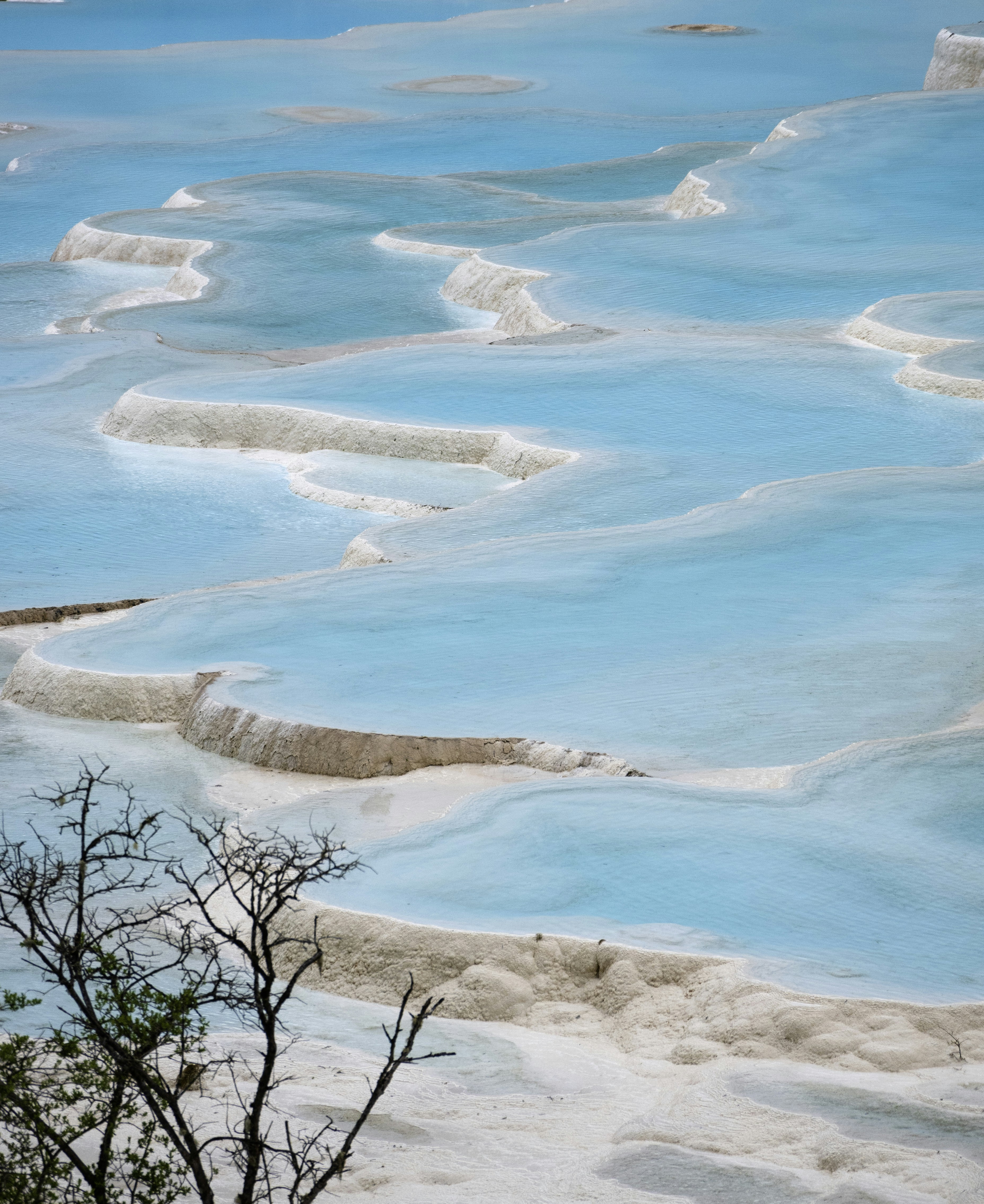 Turquoise Terraces: A Quiet Mosaic of Pamukkale's Springs