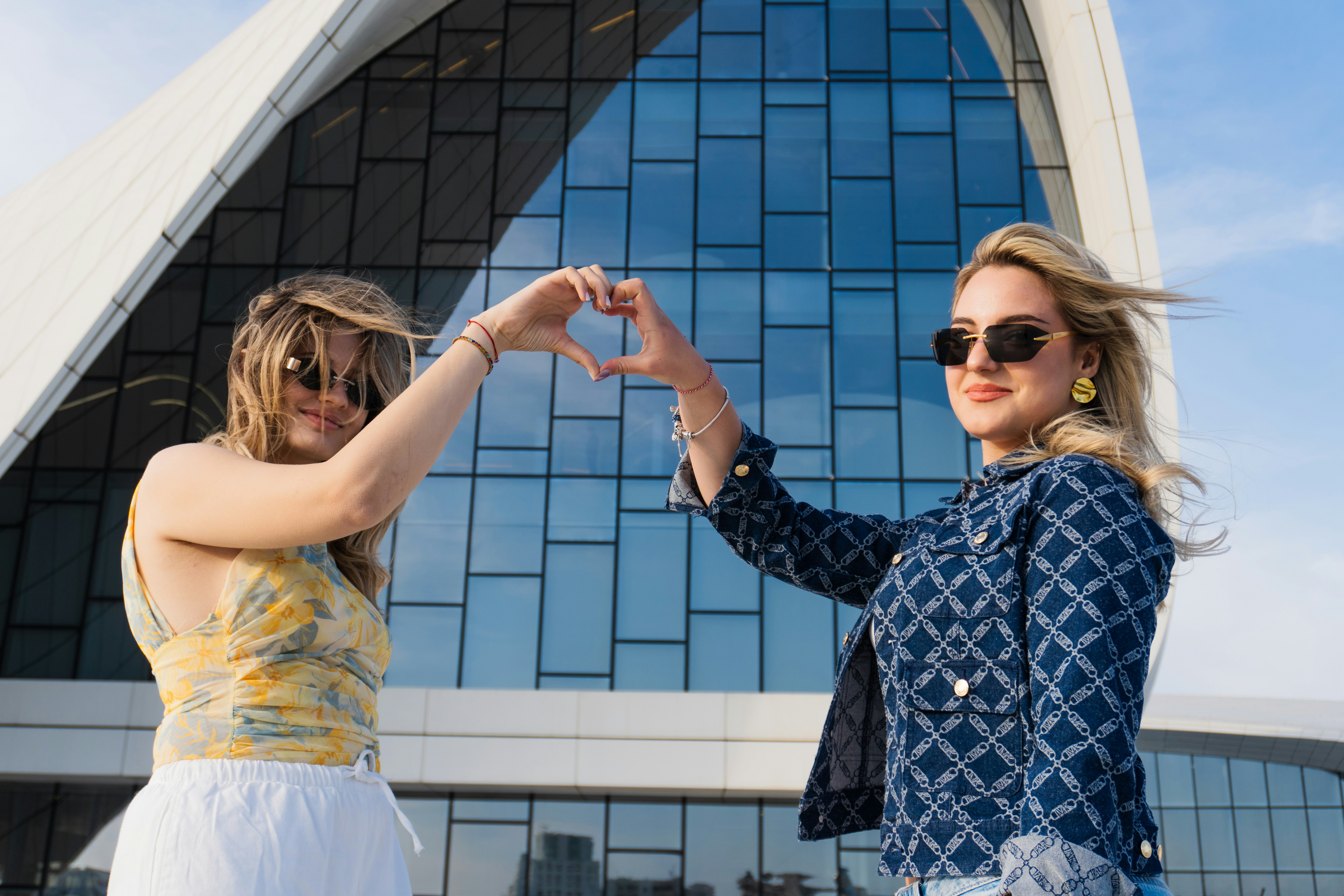 Photo by Zulfugar Karimov with Sony Alpha 6400