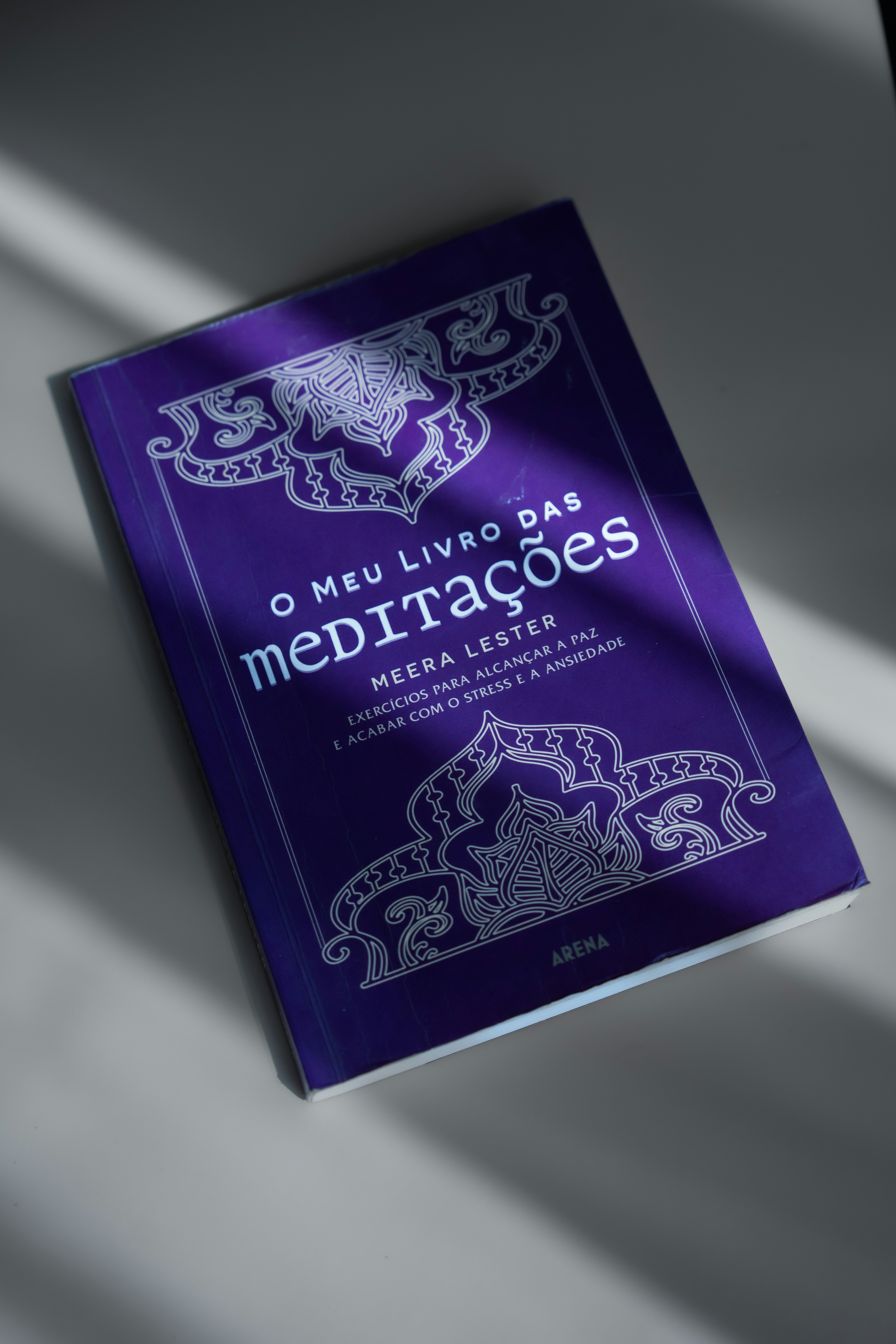 Find inner peace with this transformative meditation guide. Proven techniques to relieve stress and achieve emotional balance in minutes a day.