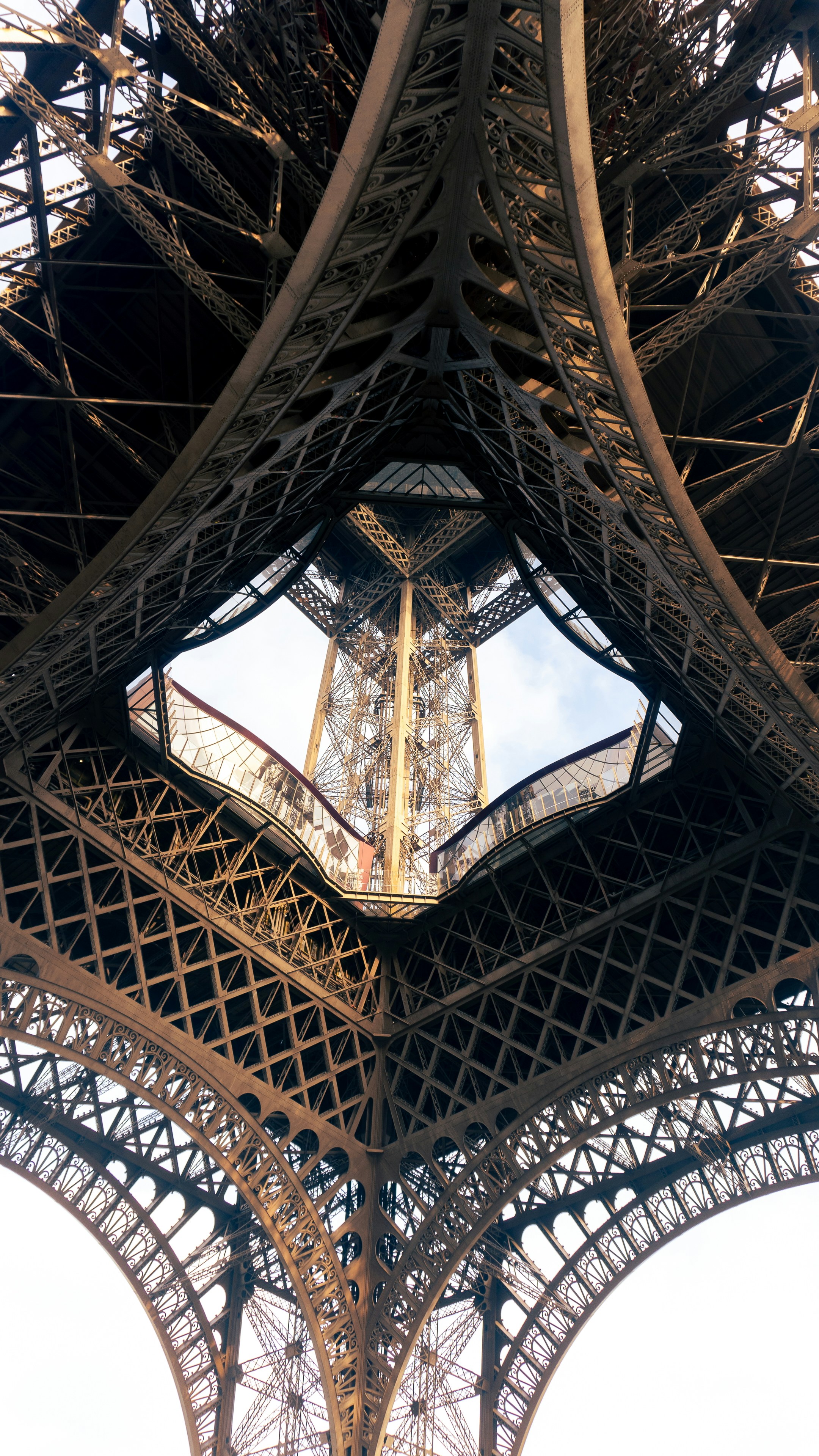 Hexagonal Sky: The Iron Lace Core of the Eiffel Tower