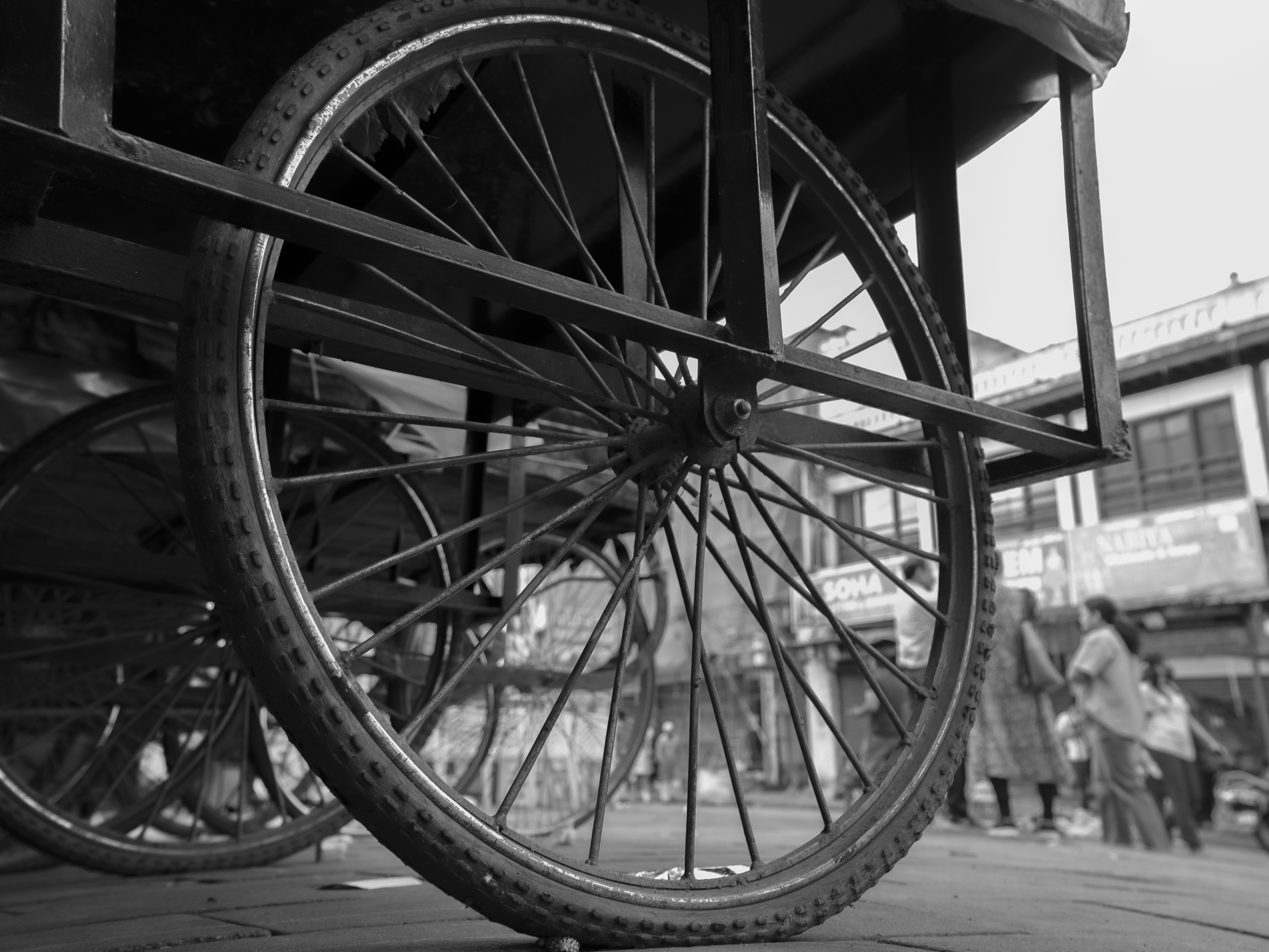 Spoked Wheel, City Rhythm in Black and White