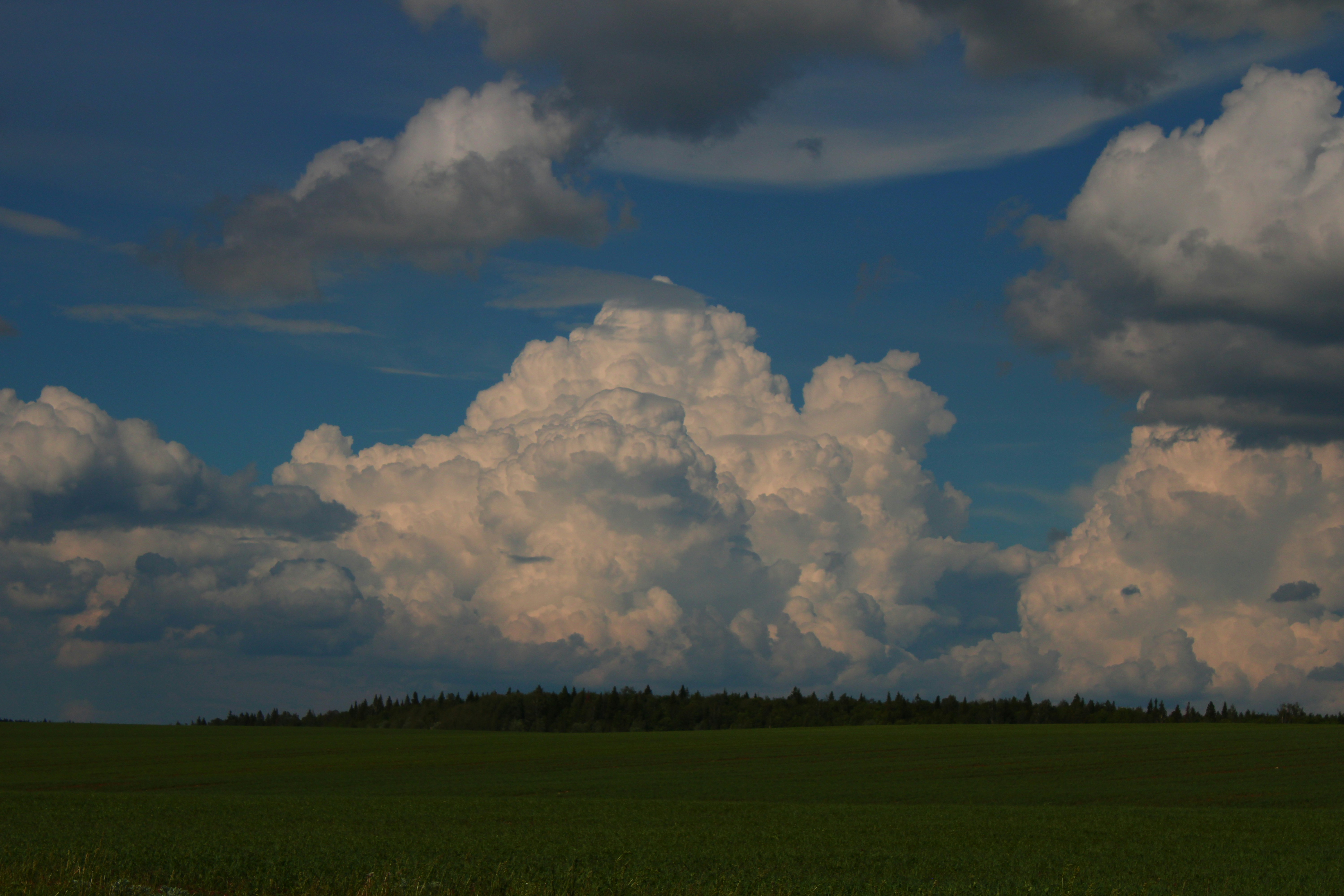 Photo by Bulat Akhtiamov with Canon EOS 2000D