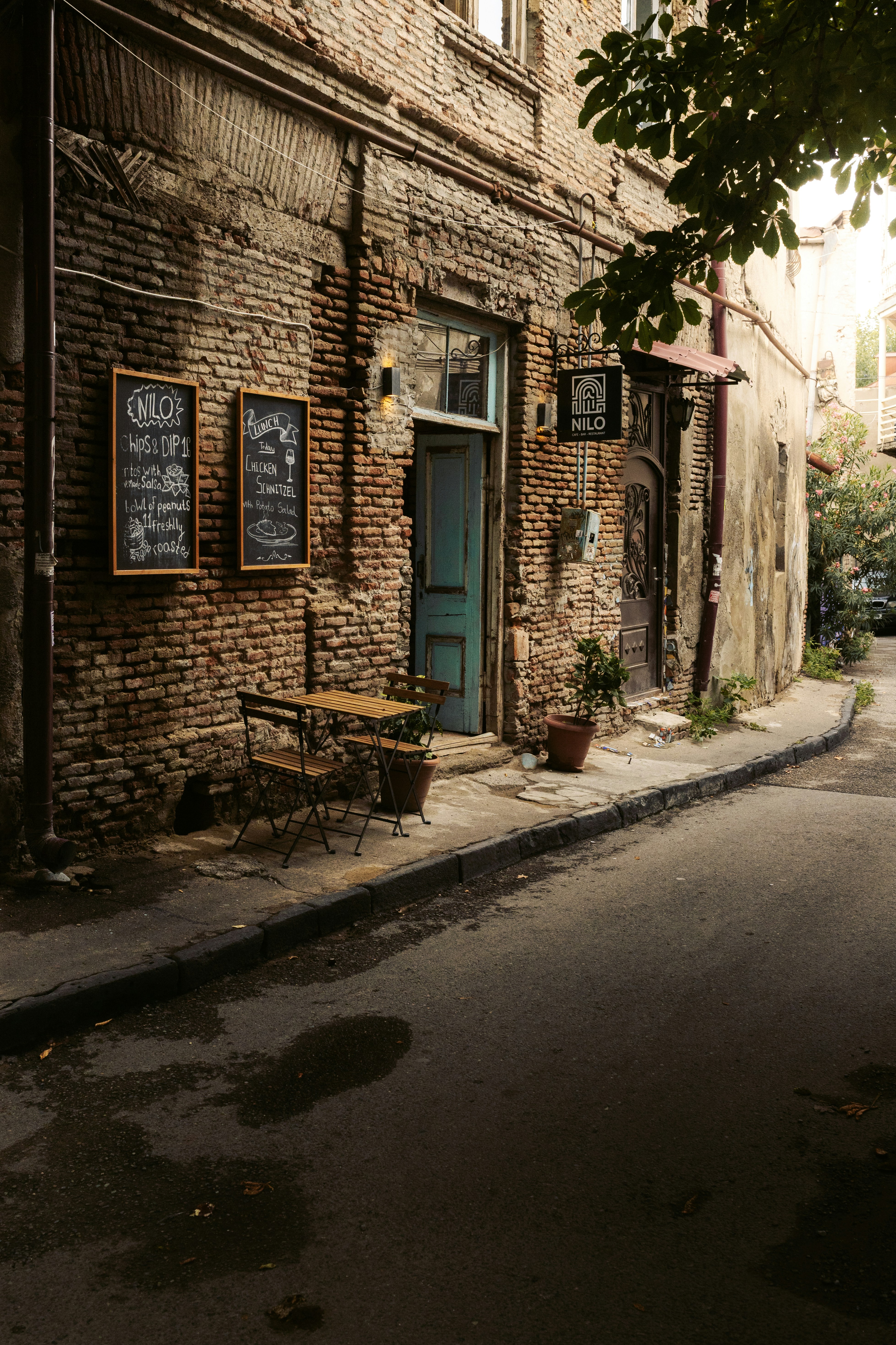 Photo by Nikita Pishchugin with Canon EOS 6D Mark II