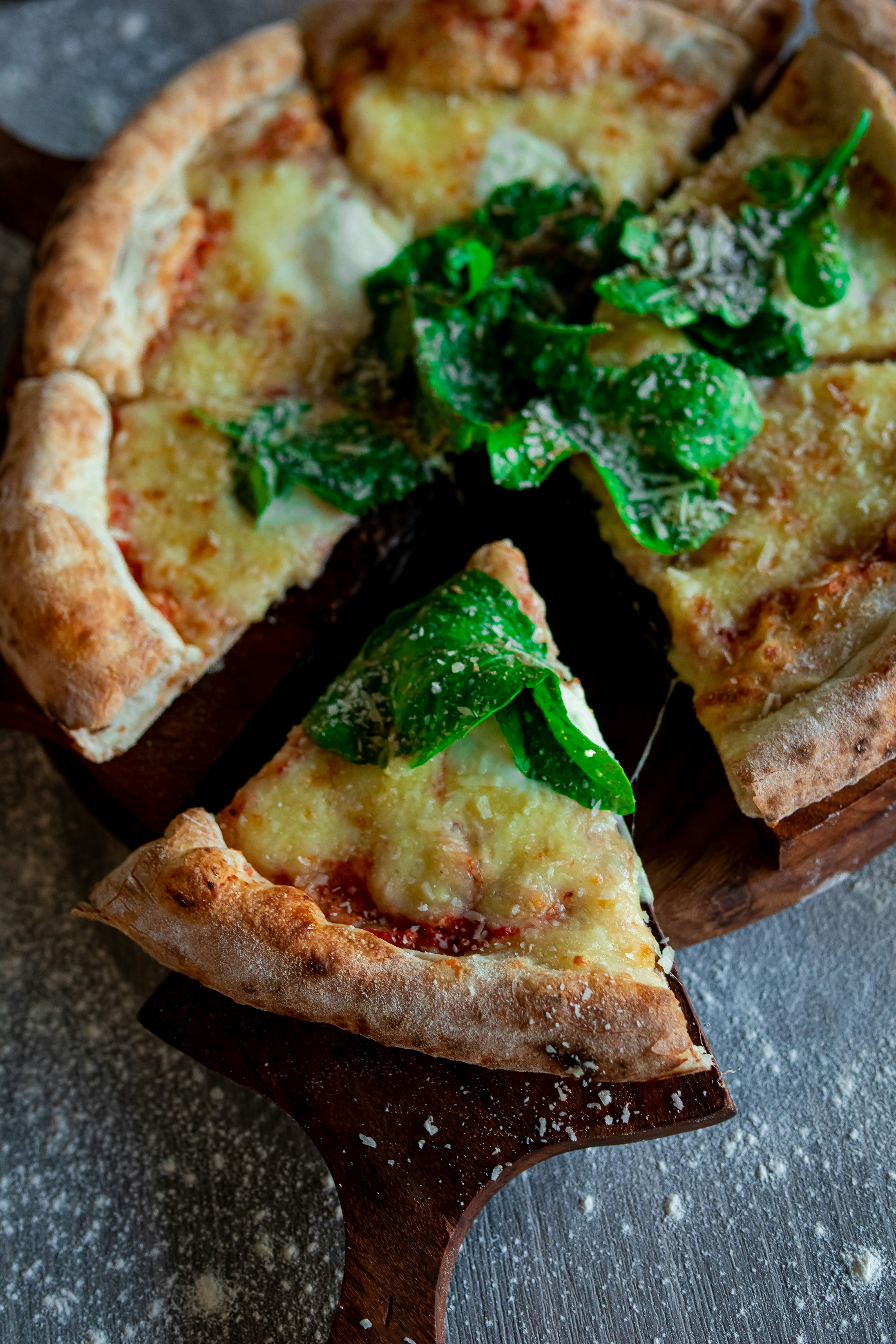 A delicious pizza with fresh spinach and cheese photo – Free Food Image ...