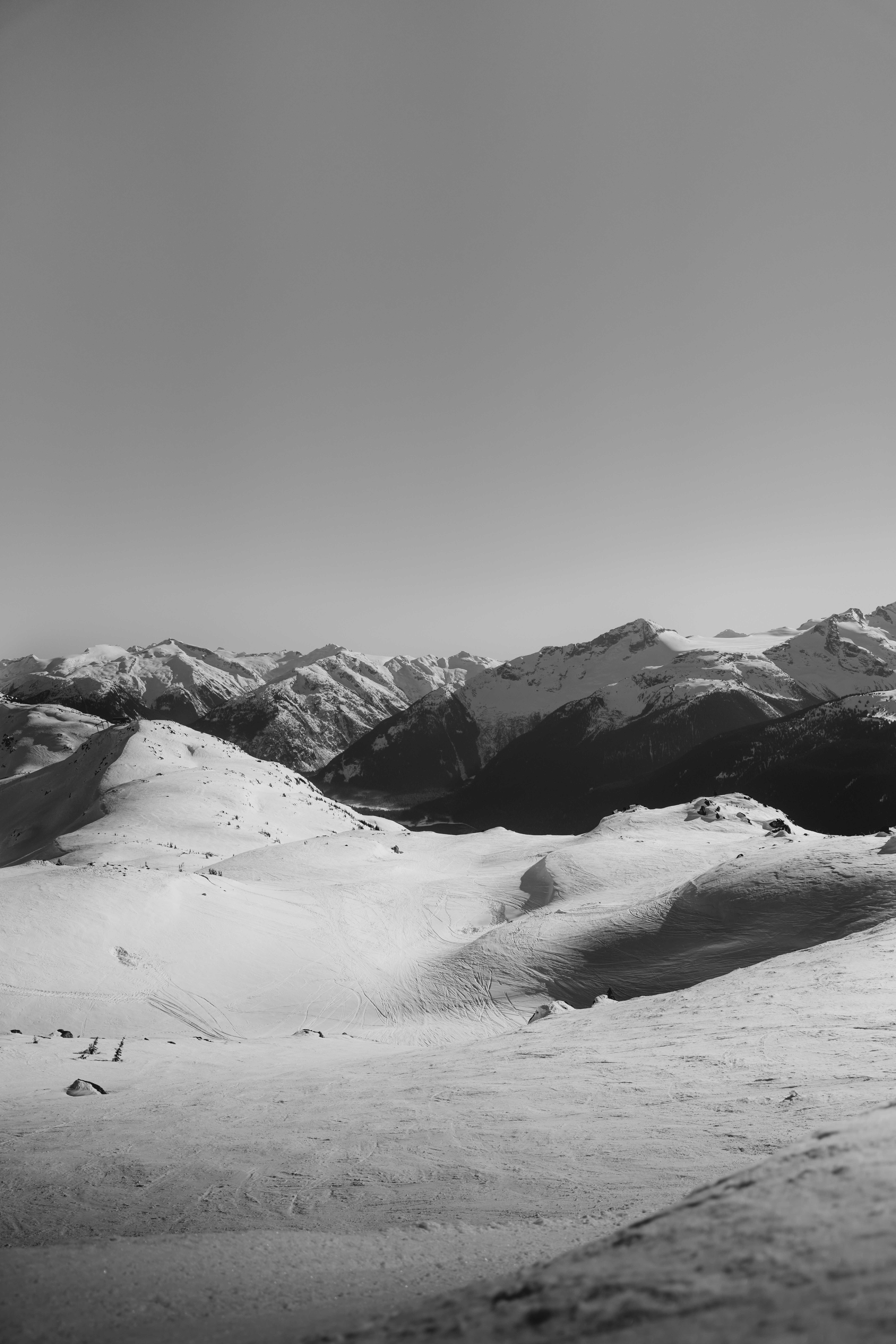 Snowbound Spine: A Quiet Alpine Ridge Under a Pale Sky
