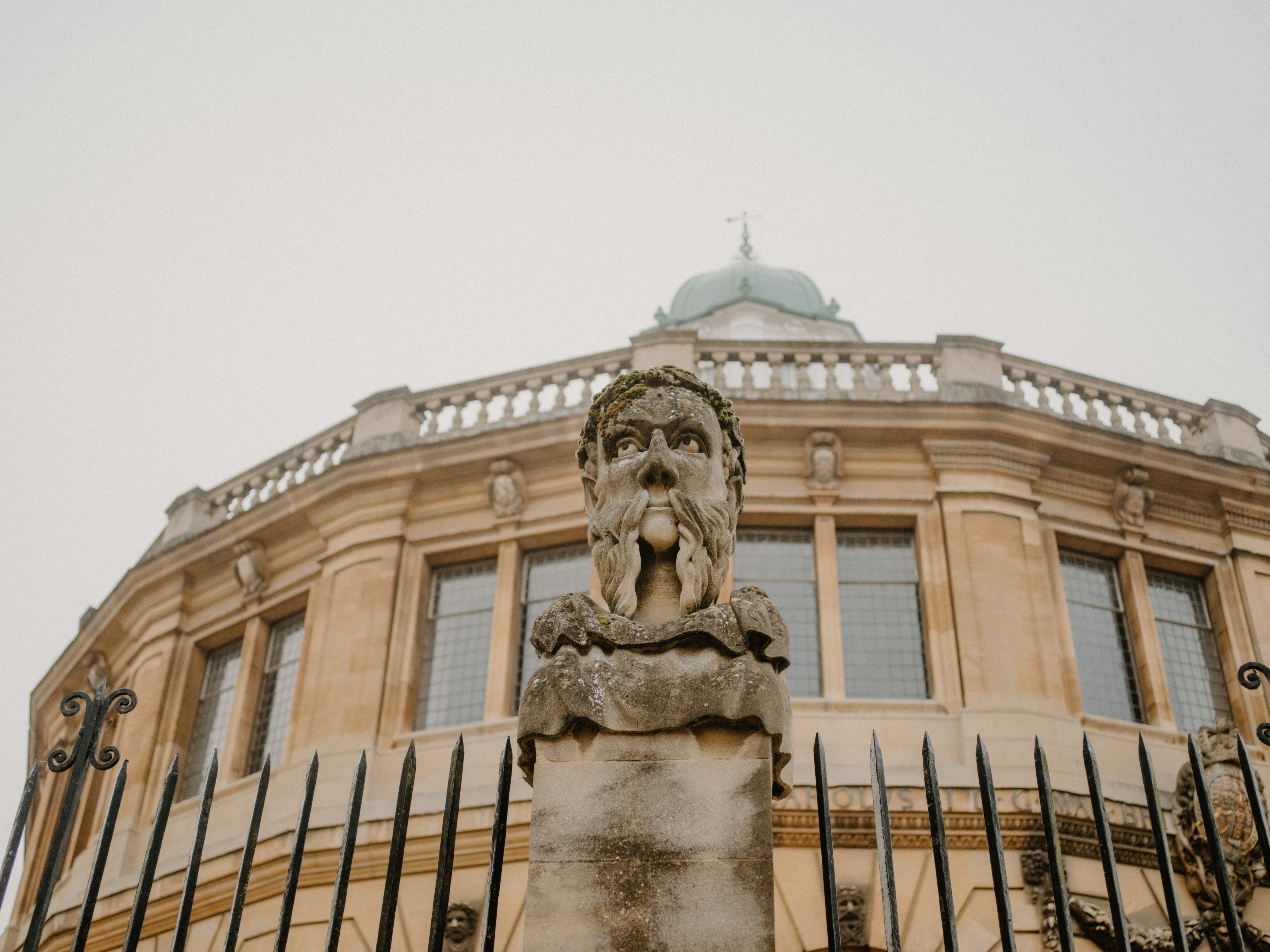 Photo by Annie Spratt with Ricoh PENTAX 645Z