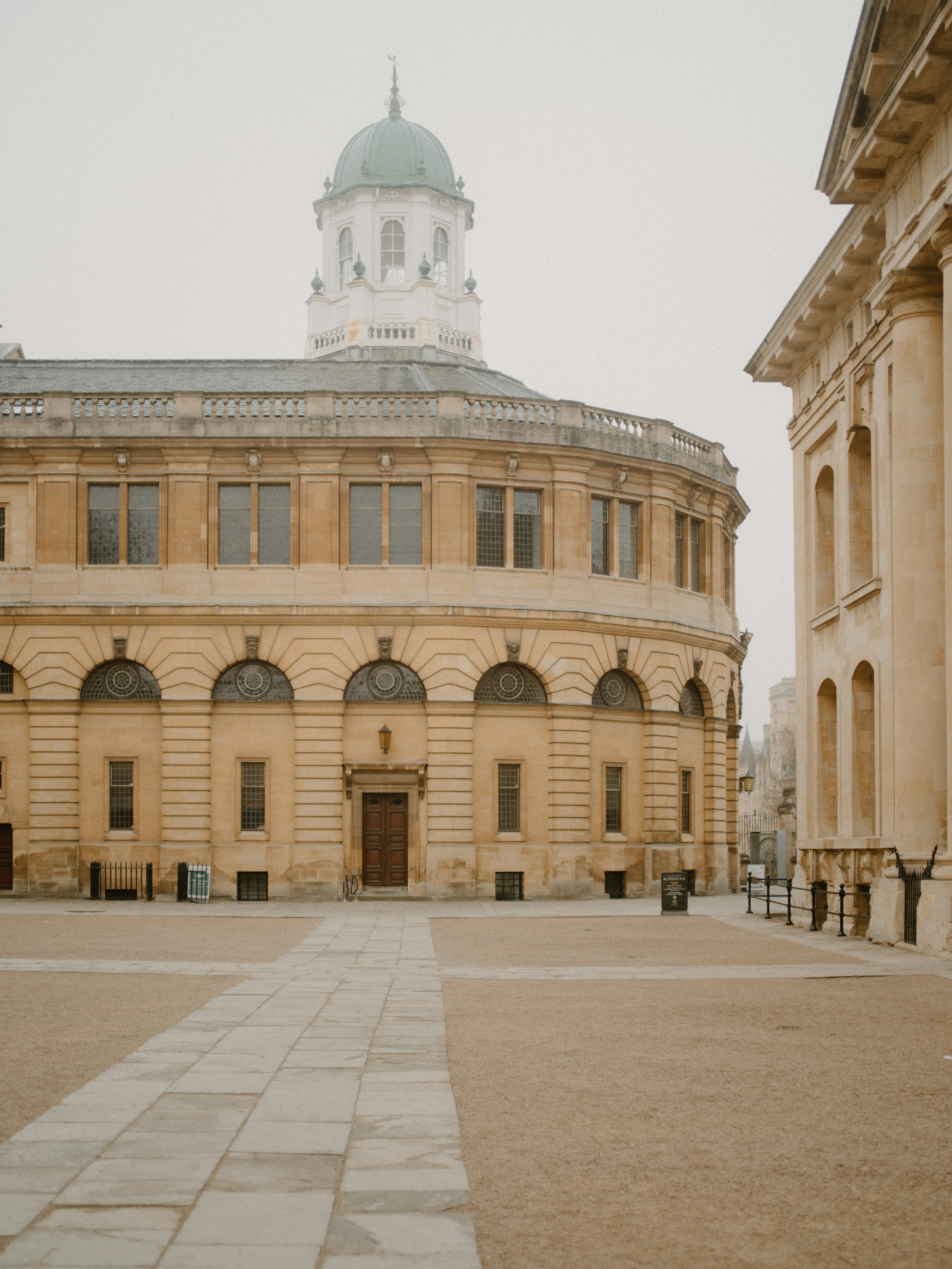 Photo by Annie Spratt with Ricoh PENTAX 645Z