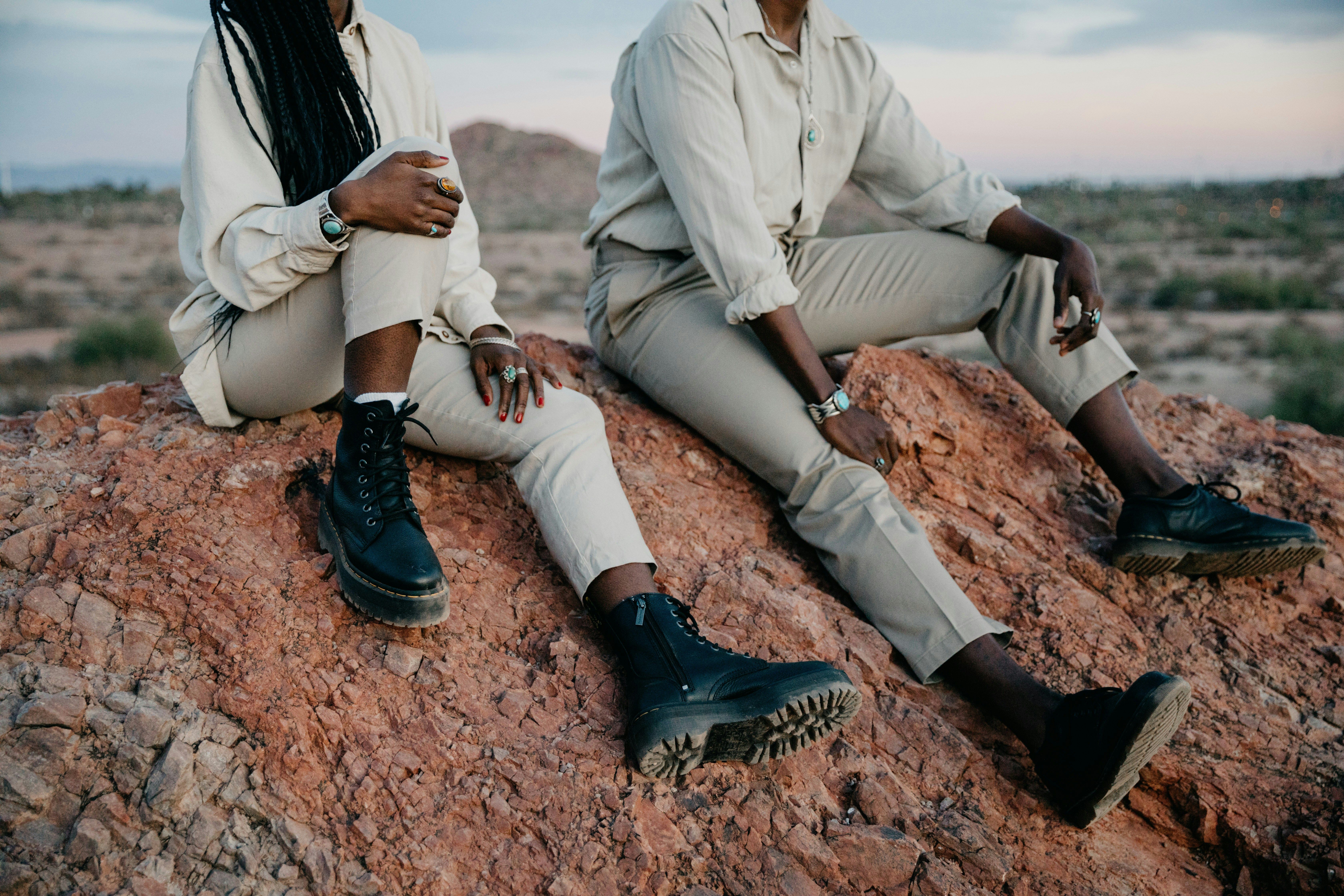 Beige on Red Rock: A Quiet Pause at the Desert Edge