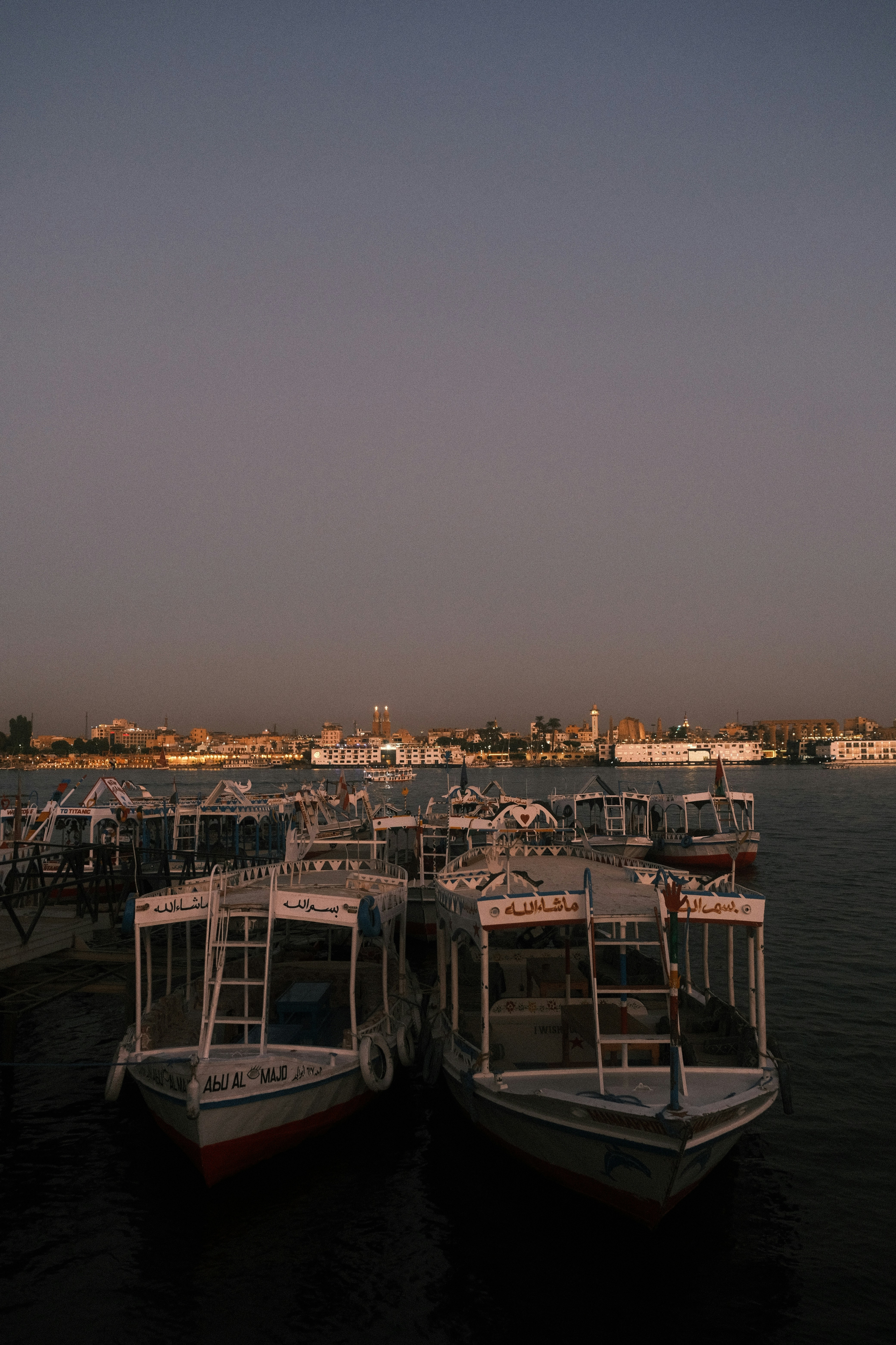 feluccas on the nile river