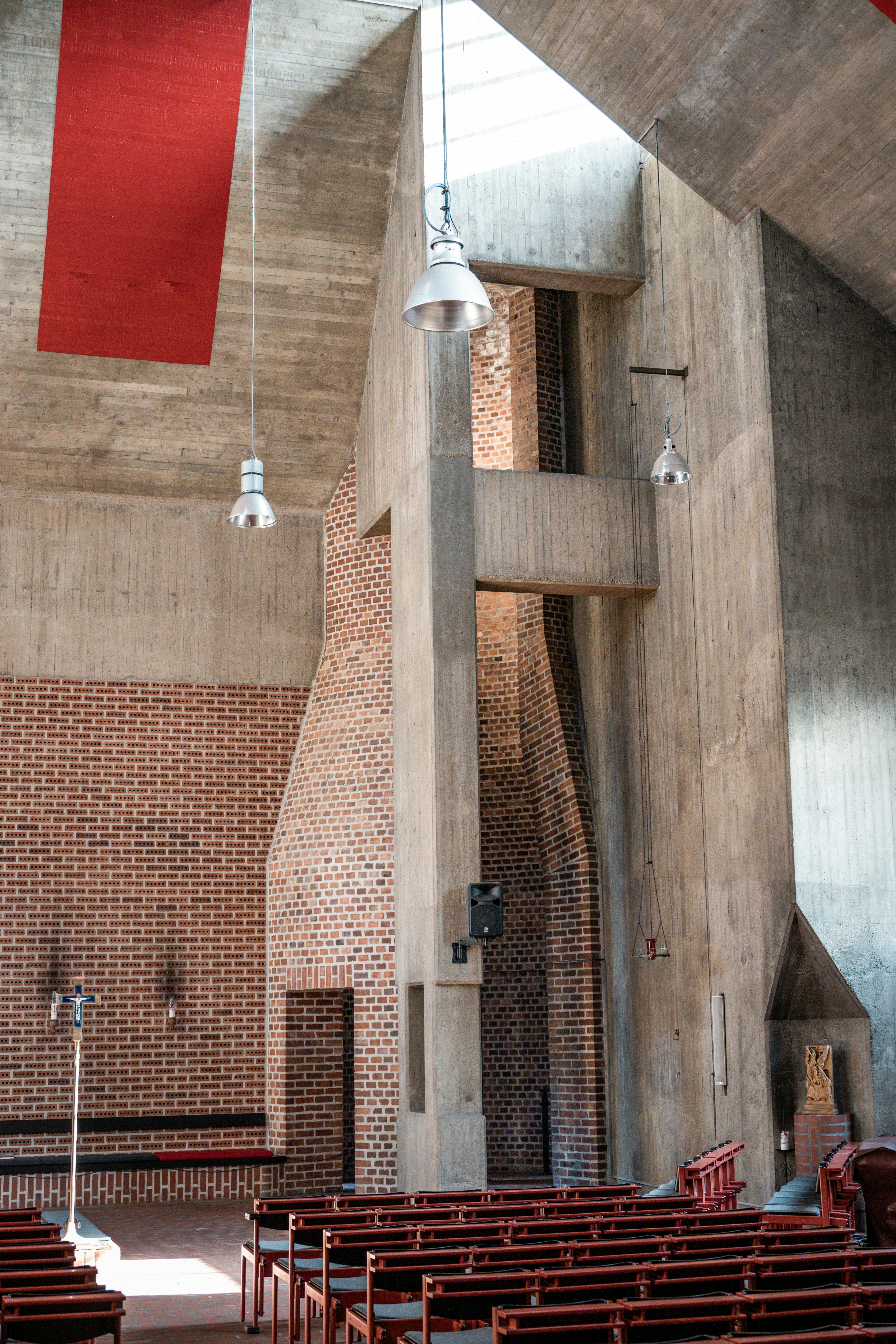 Modern church interior with concrete and brick details photo – Free ...