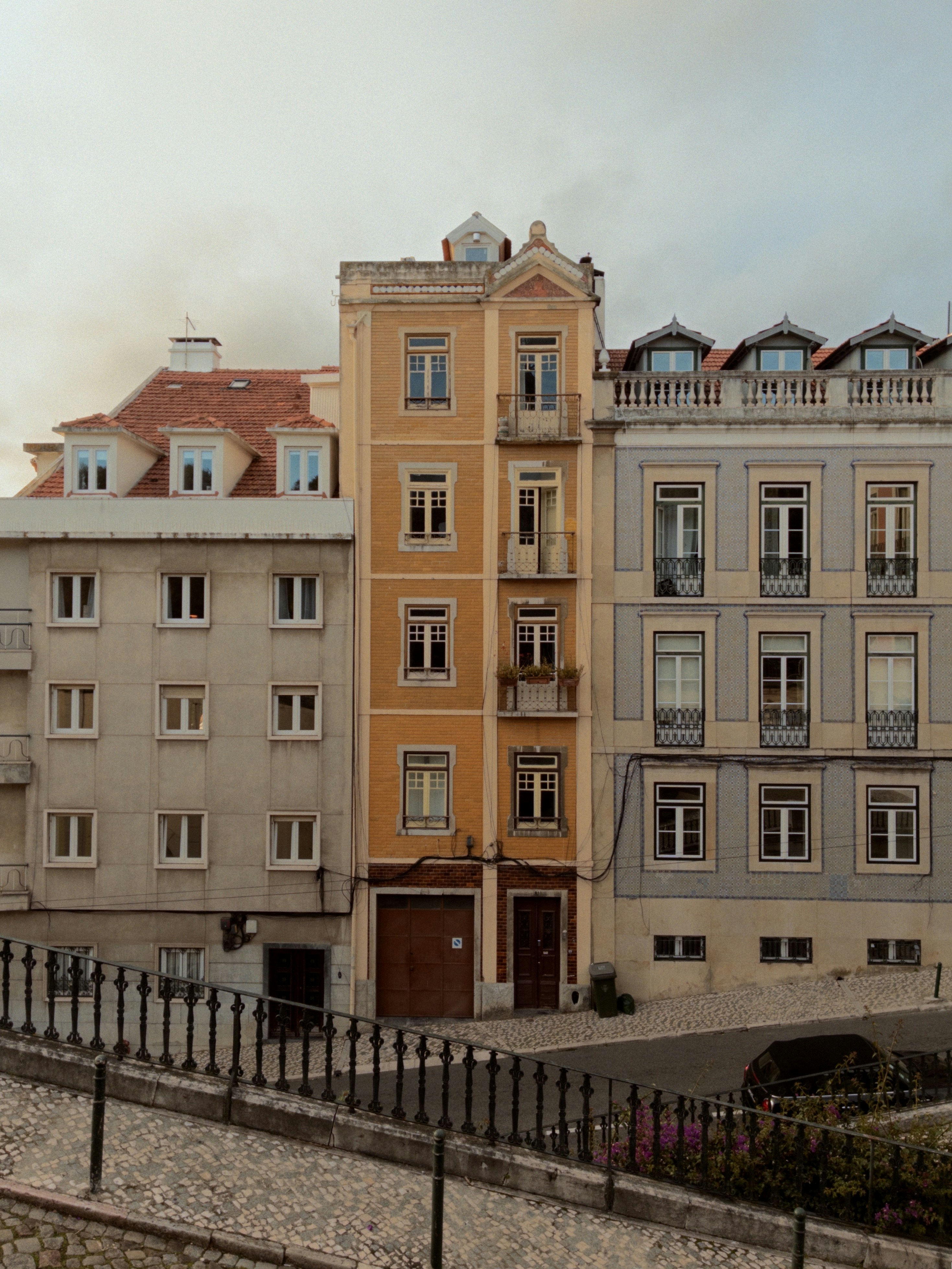 Photo by Artem Astashov with Apple iPhone 16e